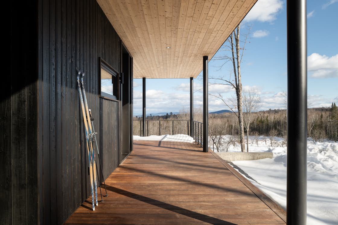 Photo 3 of 18 in Gable + Plane by Elizabeth Herrmann Architecture ...