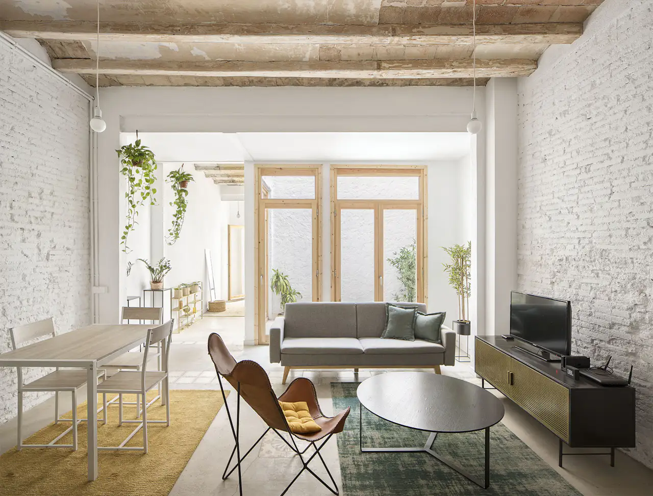 Casa Alba by Mira Architecture - Dwell