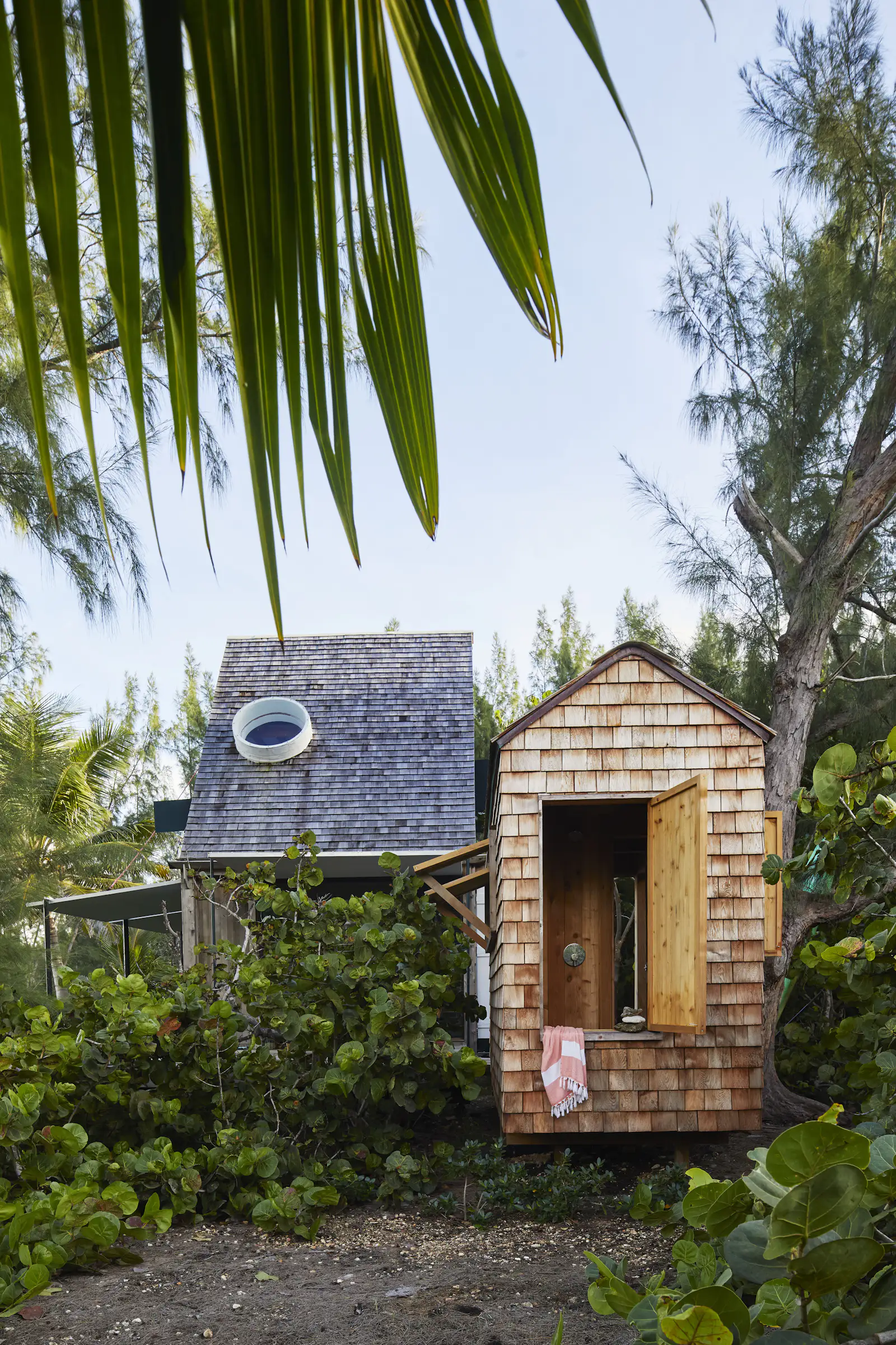 Photo 8 of 12 in An Architect Couple Hand Build (and Then Rebuild) a ...