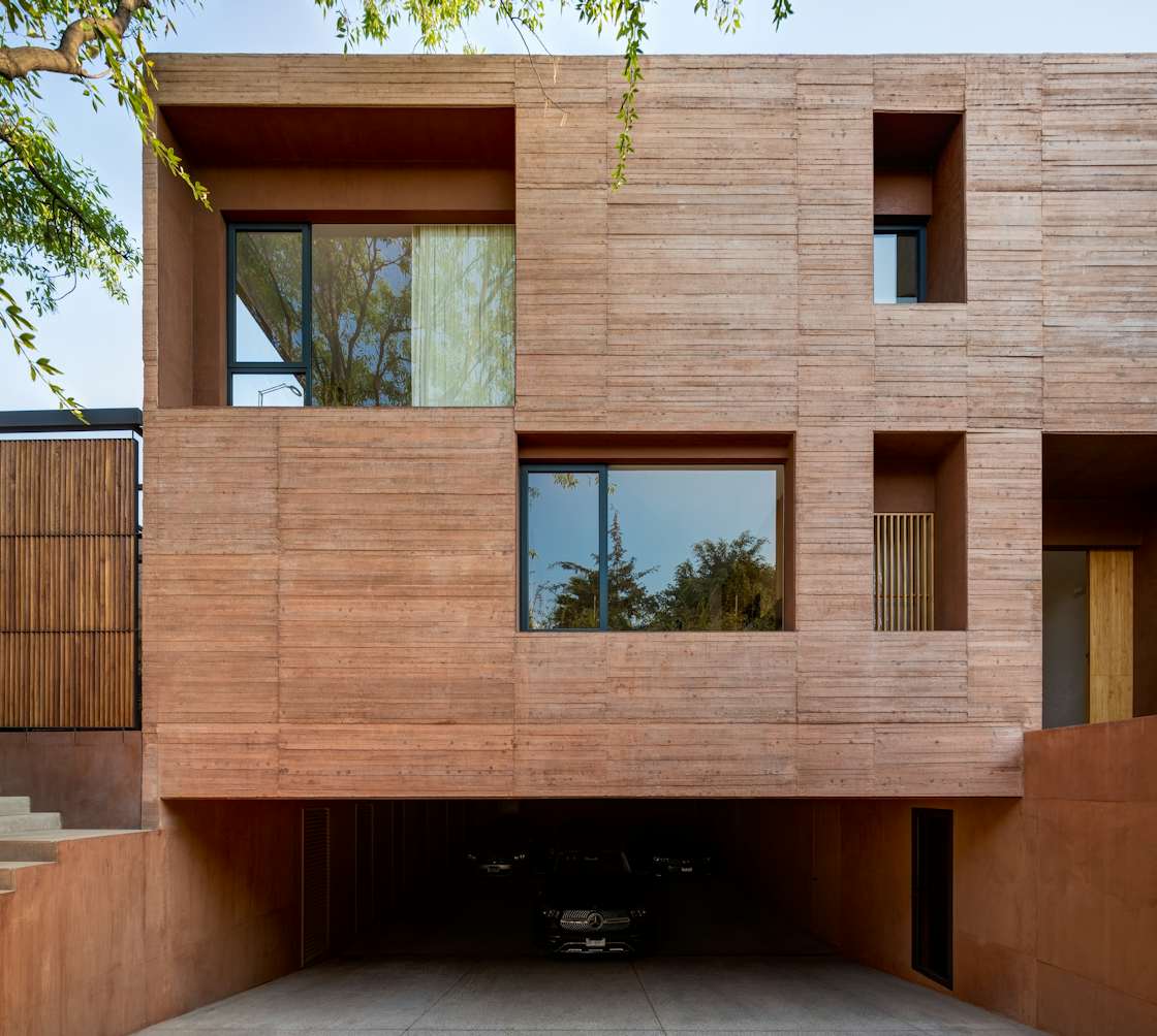 Photo 1 of 21 in A Secret Garden Grows at the Heart of a Concrete Home ...