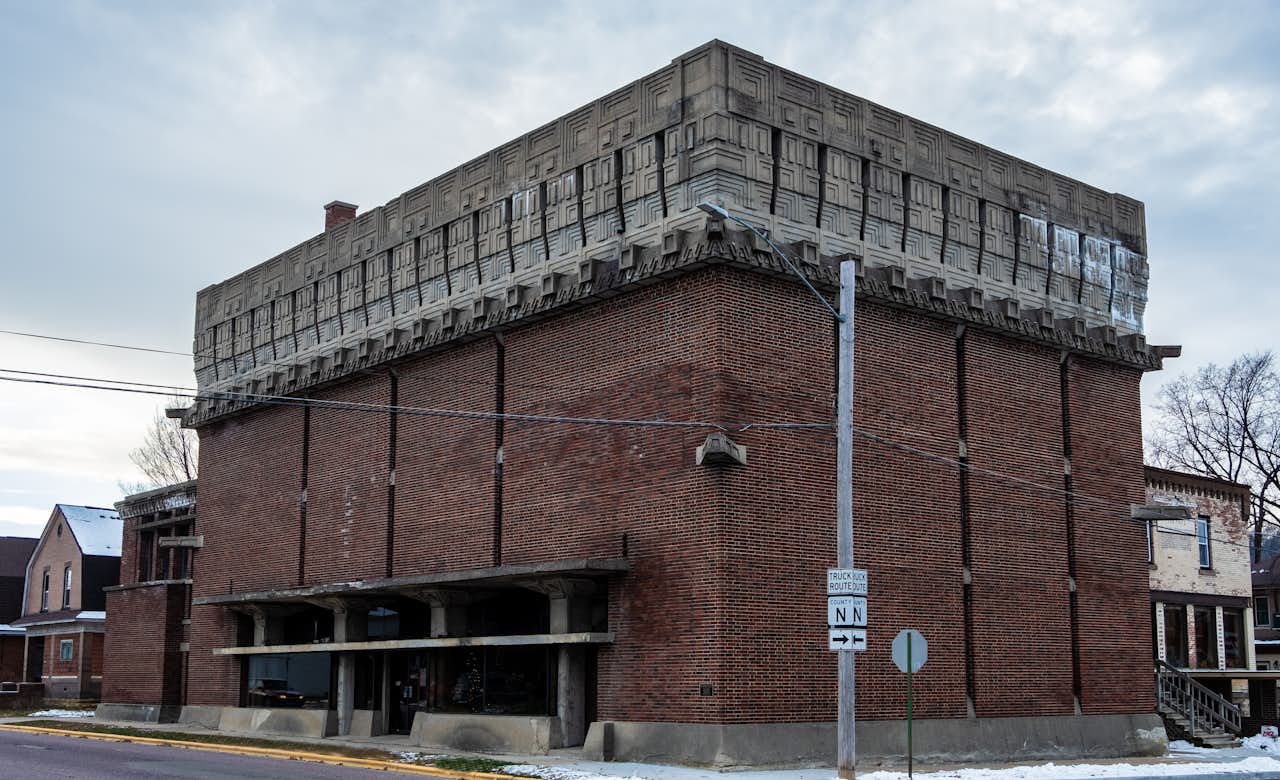 Photo 9 of 9 in The Frank Lloyd Wright Road Trip That Midcentury-Modern ...