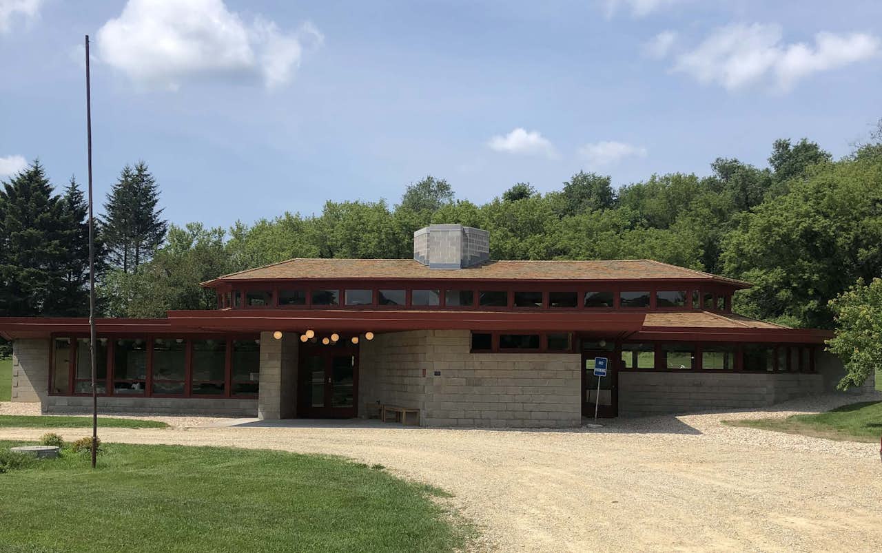 Photo 8 of 9 in The Frank Lloyd Wright Road Trip That Midcentury-Modern ...