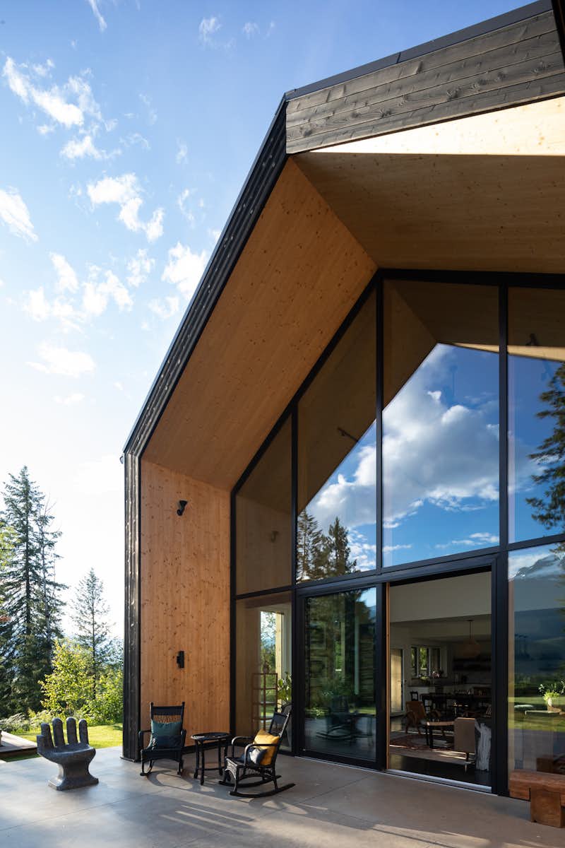 Photo 14 of 14 in Extreme Skier Lexi duPont’s New Base Camp Is a ...