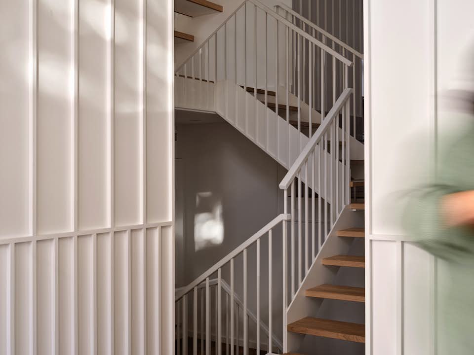 Photo 10 of 15 in A Bright and Airy Home Brings Beach Vibes to Urban ...