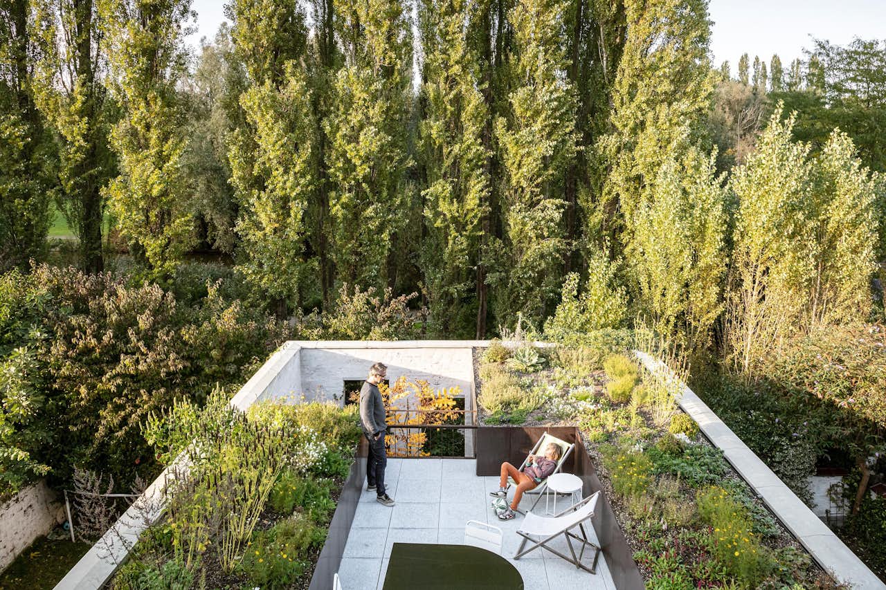 Photo 8 of 16 in In Brussels, an Architect’s Copper-Clad House Makes ...