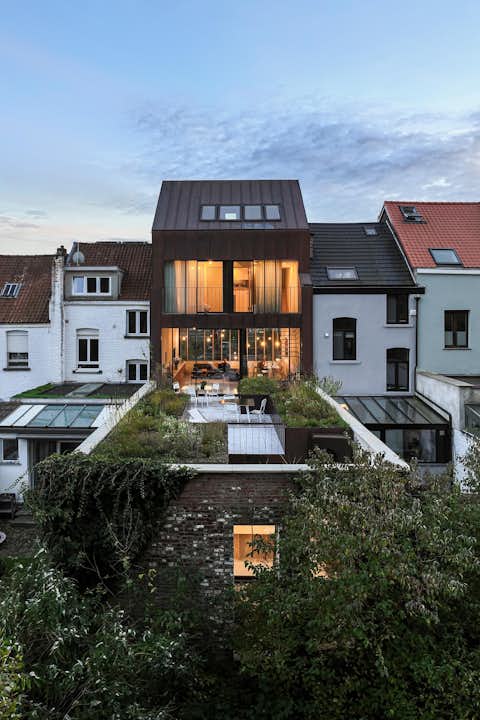 Photo 14 of 16 in In Brussels, an Architect’s Copper-Clad House Makes ...