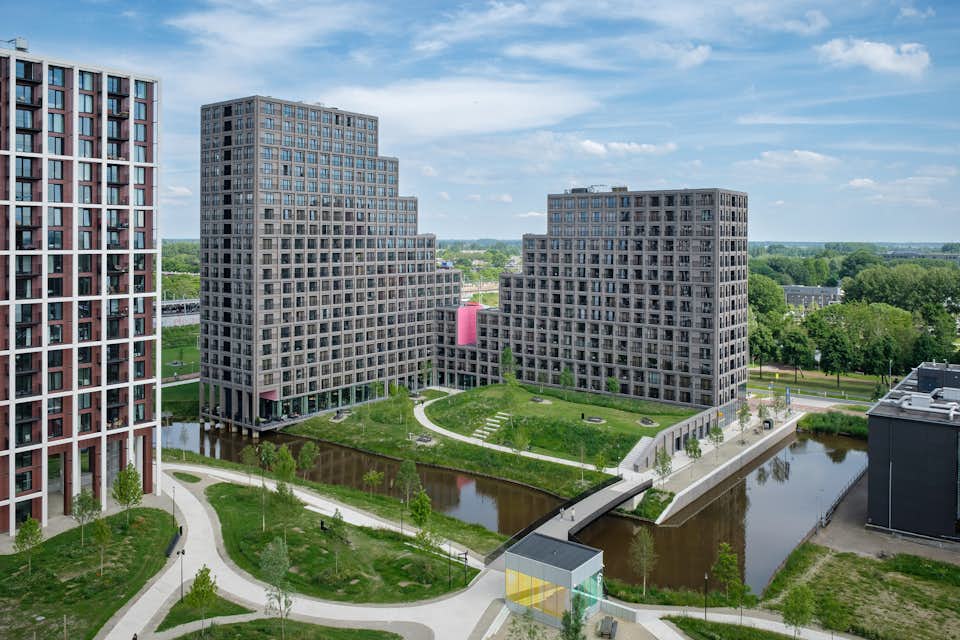 The New School of Dorm Design Treats Students Like (Gasp!) Human Beings ...