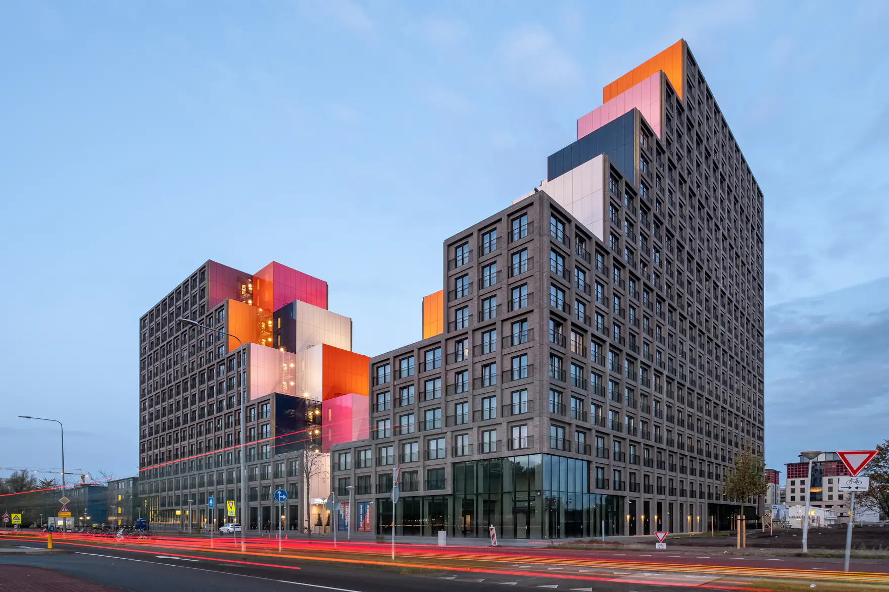 The New School of Dorm Design Treats Students Like (Gasp!) Human Beings ...