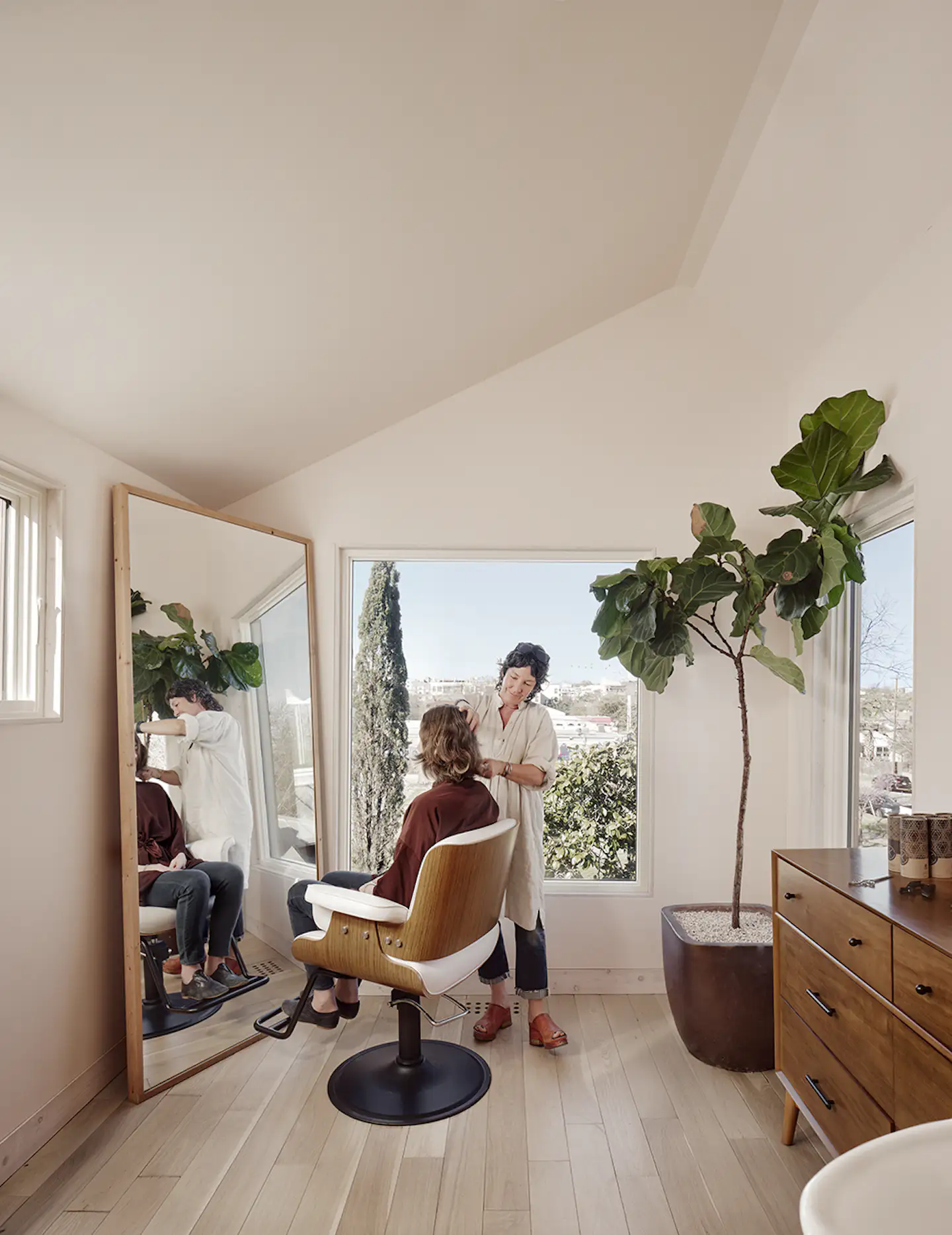 Photo 9 of 19 in A Tiny, Jewel-Shaped Studio Perches Atop an Austin ...