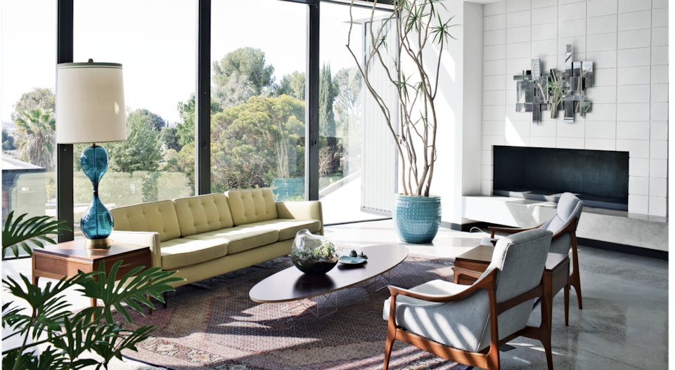 Fall for Your Living Room All Over Again With These 15 Bold Coffee ...