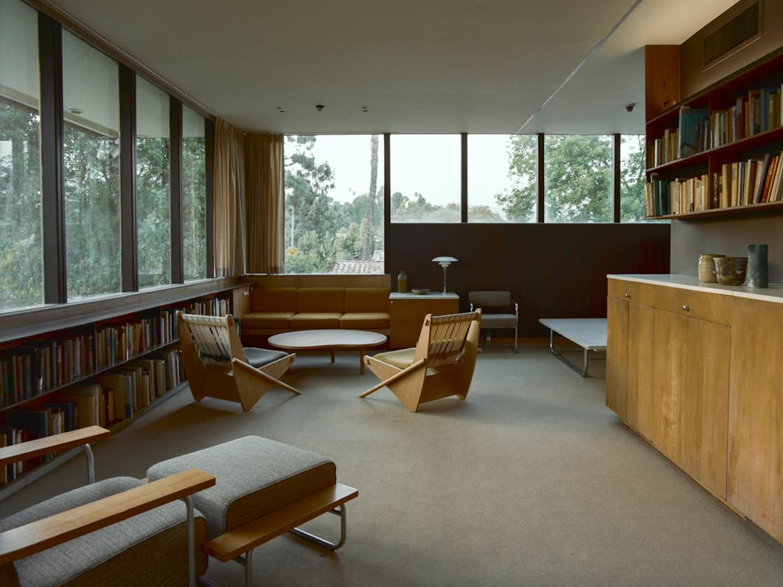 Step Inside Richard Neutra’s VDL House—From the Comfort of Your ...