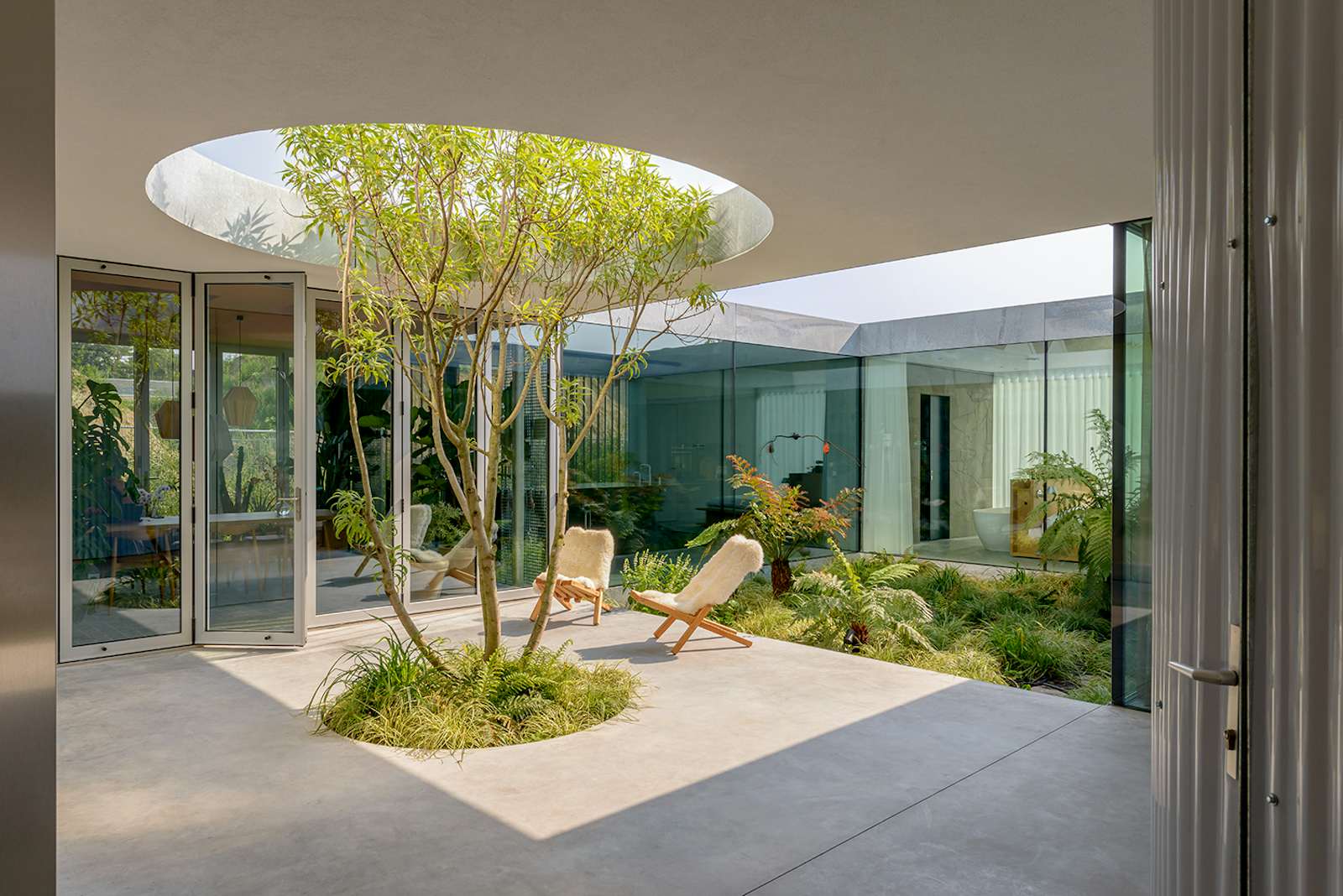 Photo 1 of 10 in This Radically Transparent Home in Eindhoven Tests the ...