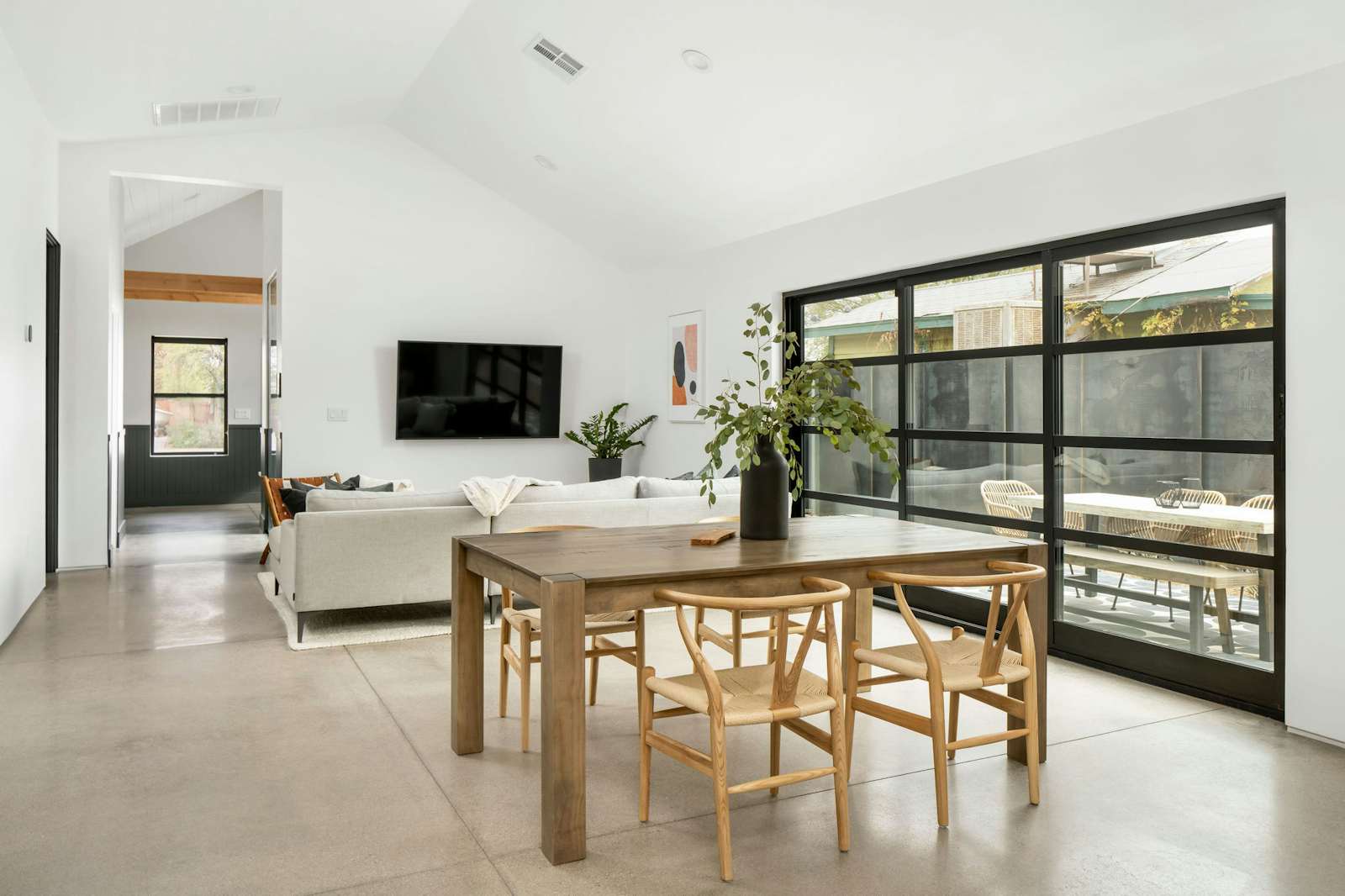 The 12th St Abode (11 Photos) - Dwell