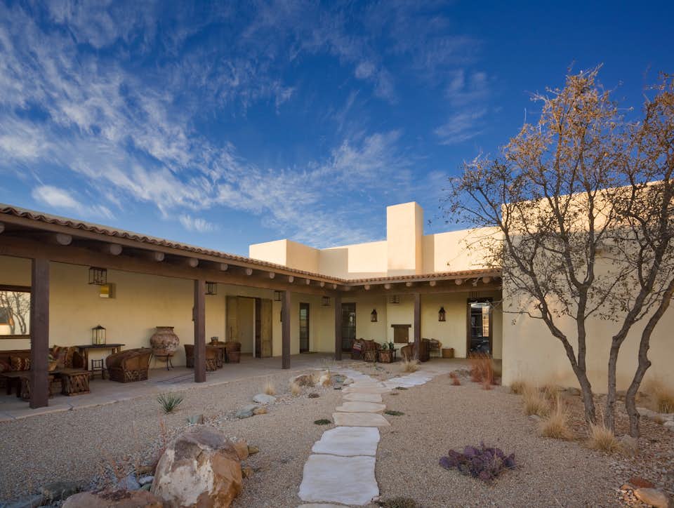 Photo 5 of 13 in Armendaris Ranch by FPC Architects & Planners - Dwell