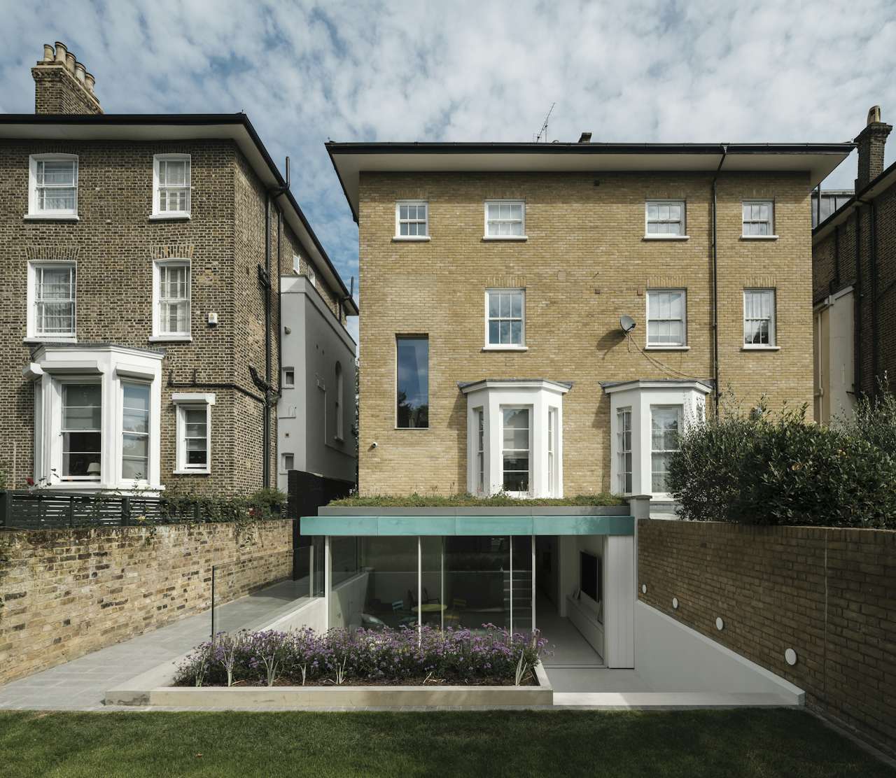 Primrose Hill House (18 Photos) - Dwell