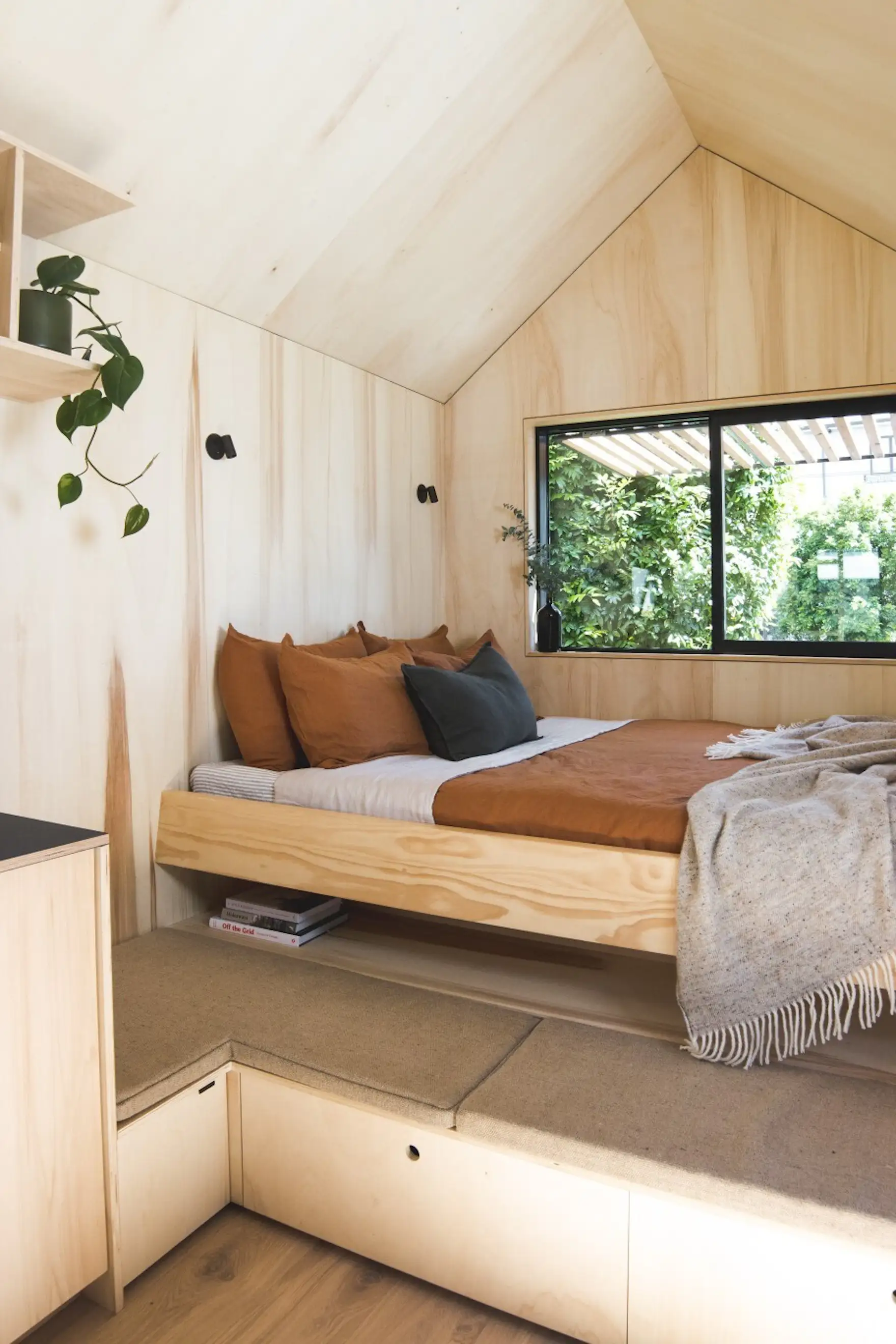 Photo 2 of 5 in Hideaway Cabin - Dwell