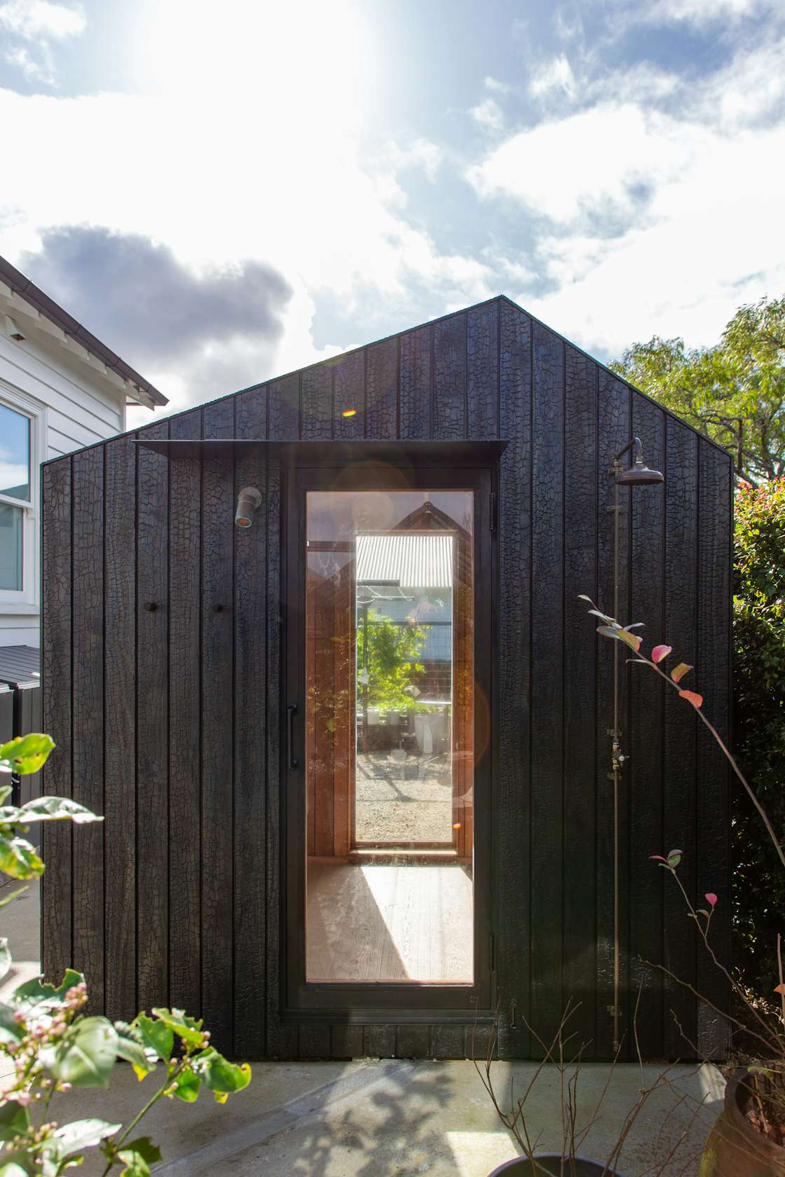 Yakisugi Sauna/Yoga Studio (8 Photos) - Dwell