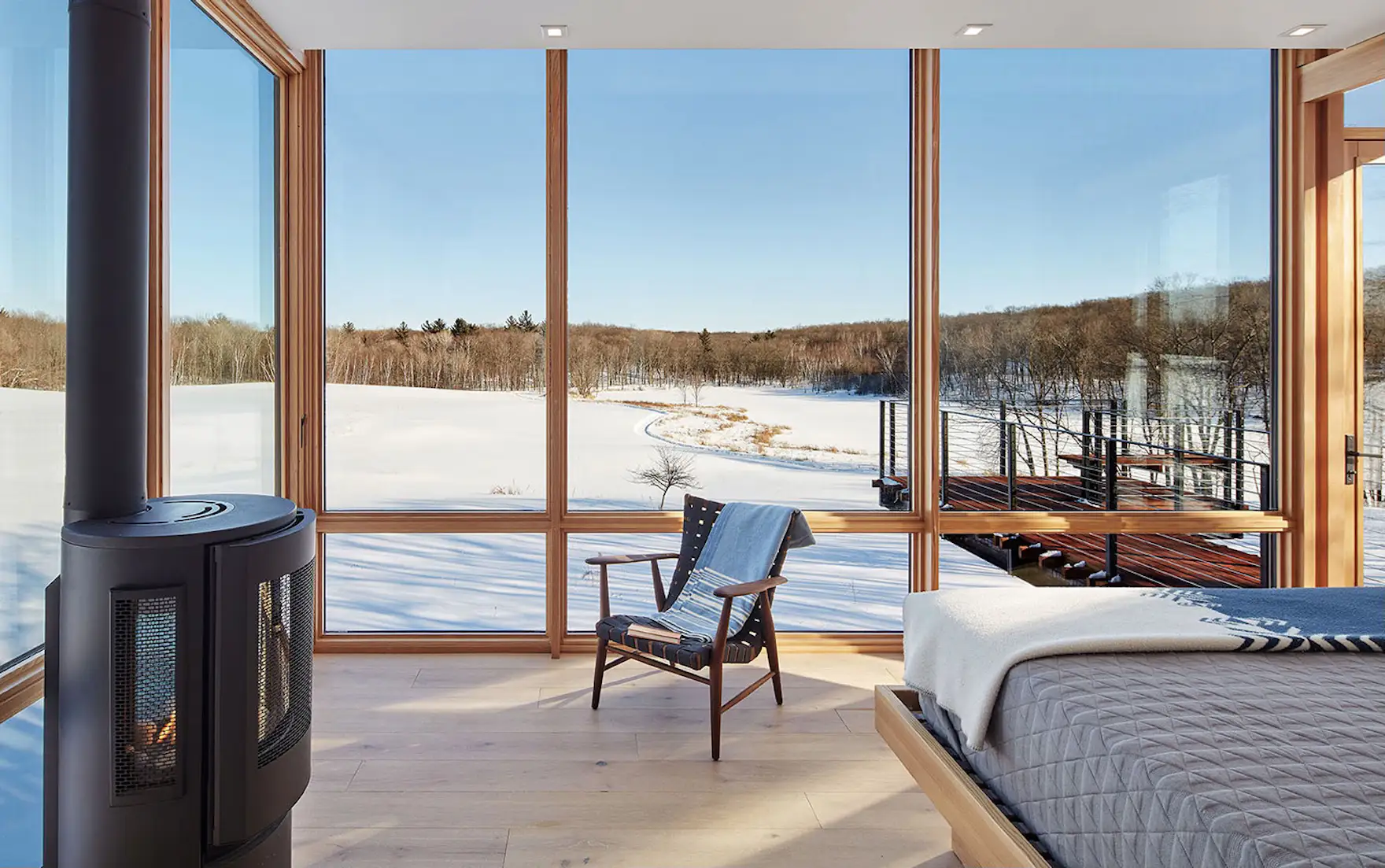 Photo 8 of 12 in An Enchanting Cabin of Wood, Glass, and Steel Entices ...