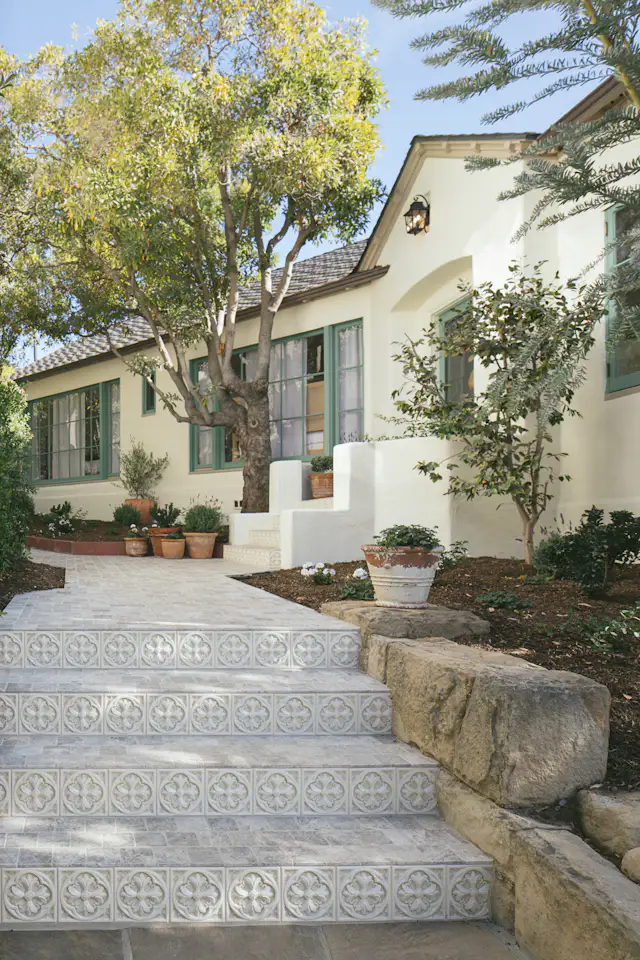 Photo 1 of 49 in The Fleur House by Hearth Homes Interiors - Dwell