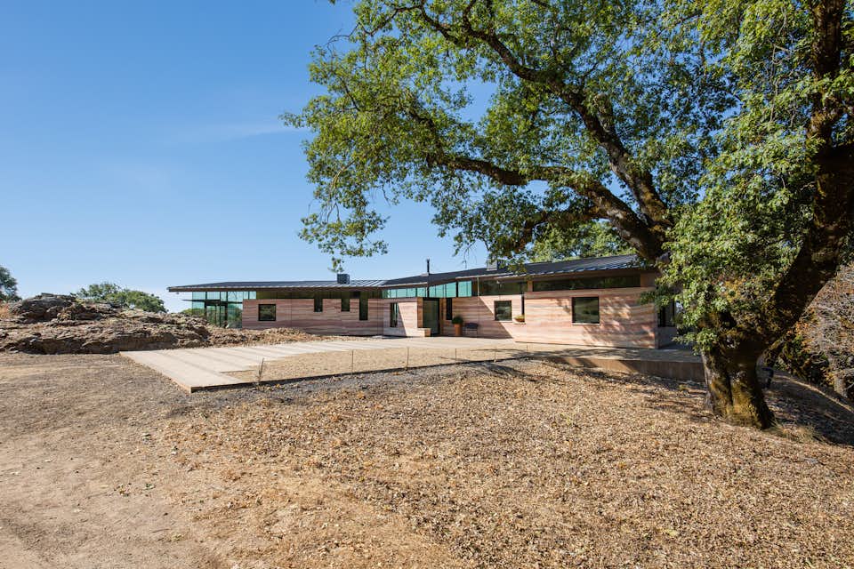 Stunning Family Compound (181 Photos) - Dwell