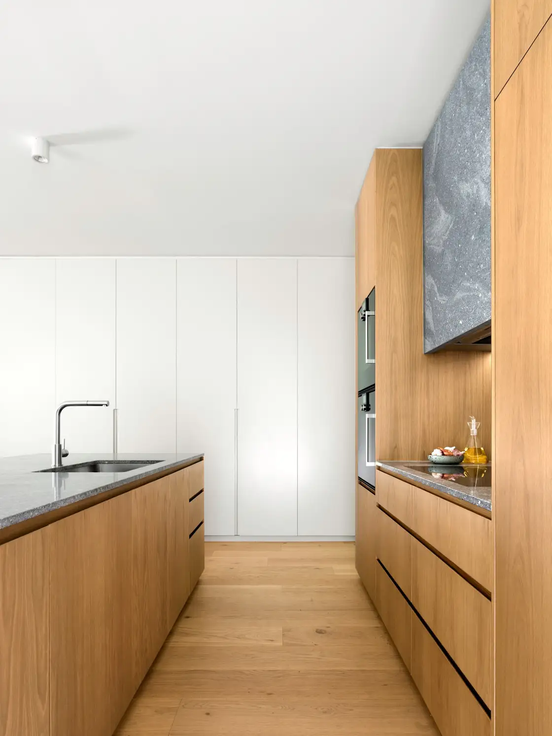Photo 7 of 22 in A Knockout Brick Facade Shelters an Airy Home in ...