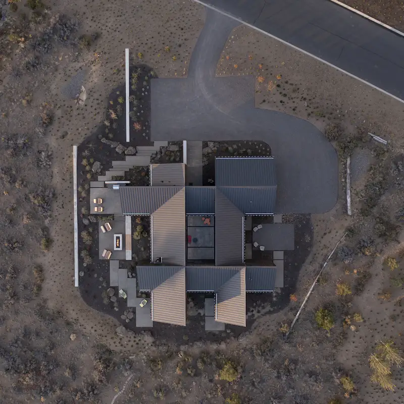 Photo 12 of 12 in An SF Couple Erect a Hashtag-Shaped Home in the High ...