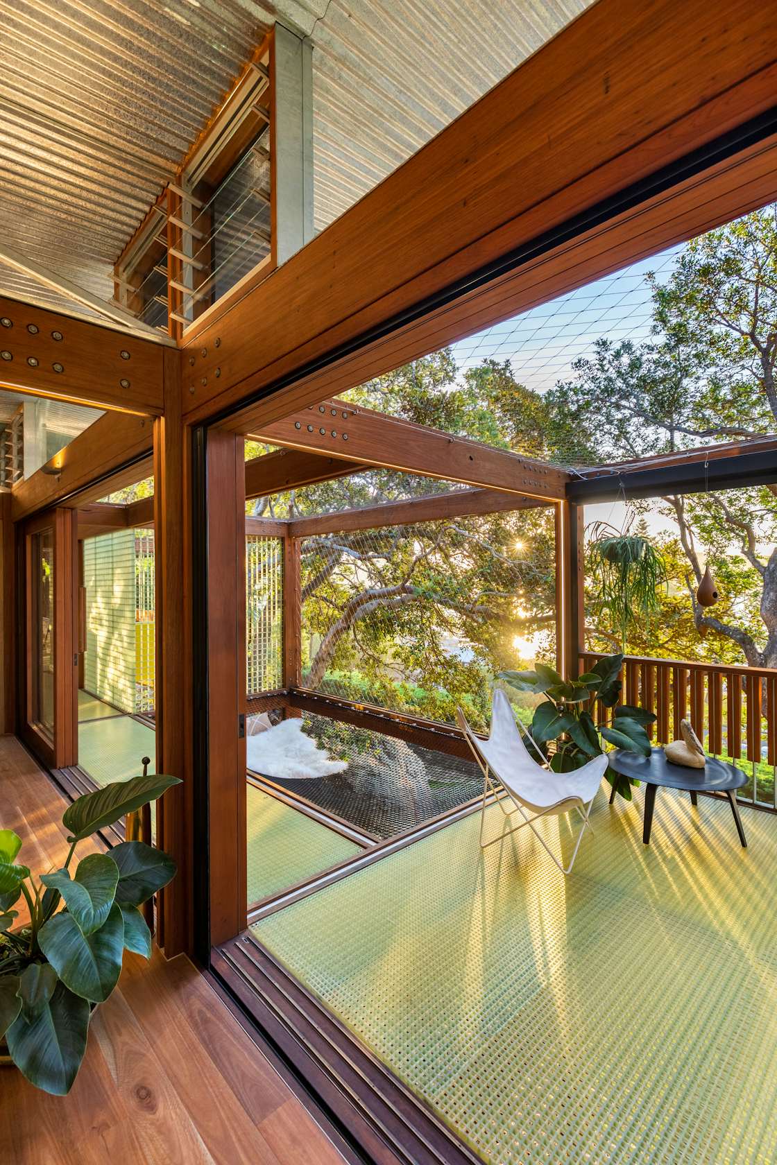 Photo 13 of 40 in This Home’s Hillside Perch Gives It the Feeling of ...