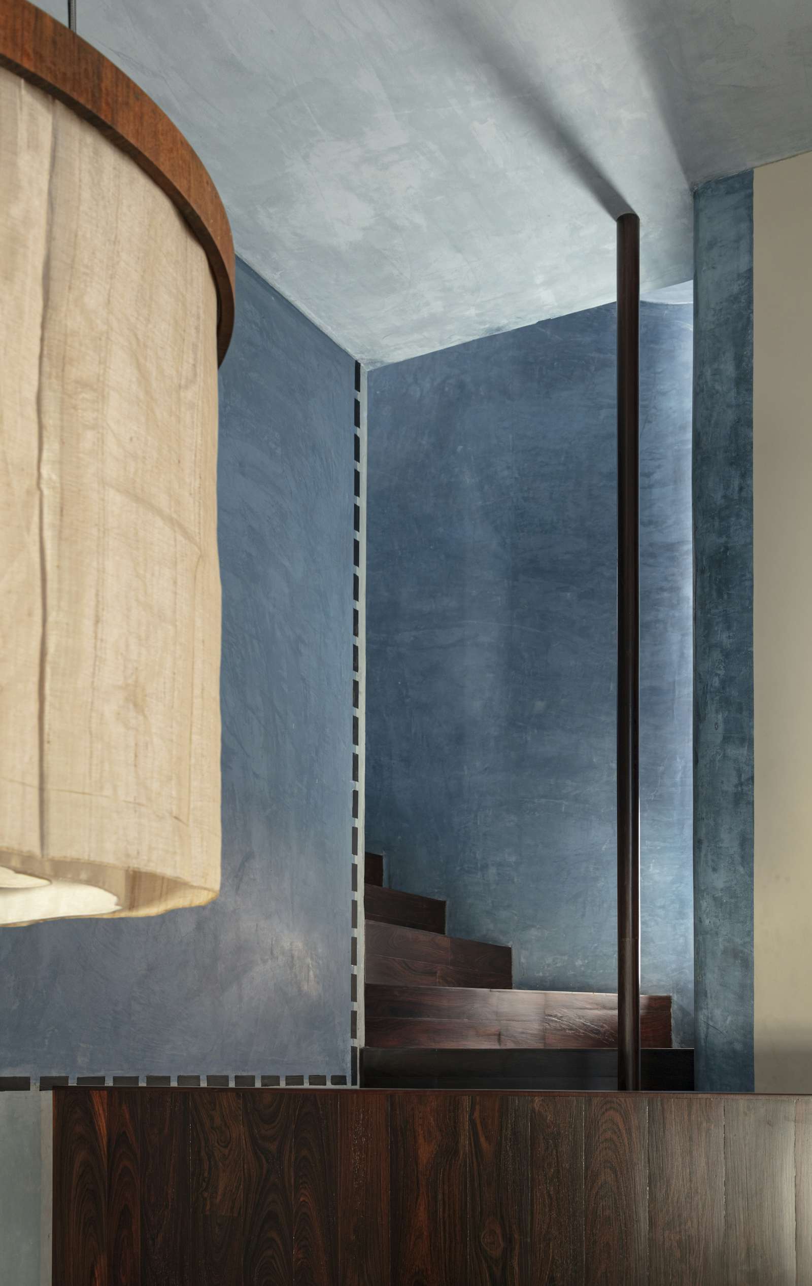 A Courtyard Home Designed for Natural Cooling Beats the Dry Heat - Dwell