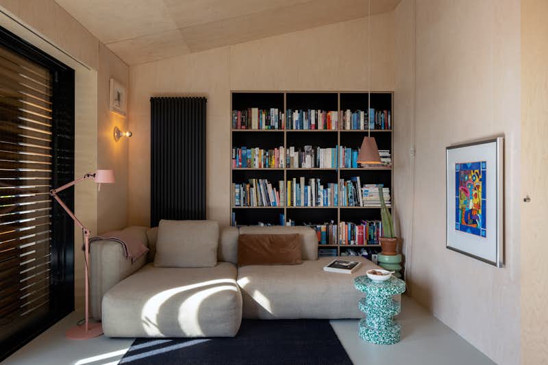 Photo 10 of 15 in A Rooftop Extension in the Netherlands Sets a New ...