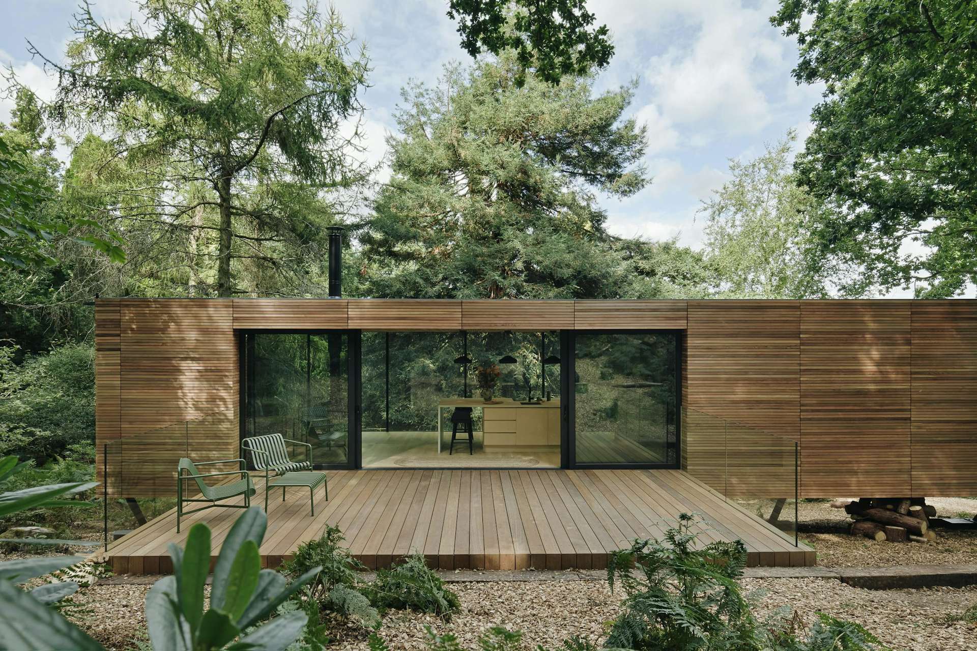 Photo 9 of 20 in A Prefab Cabin With Massive Windows Touches Down ...