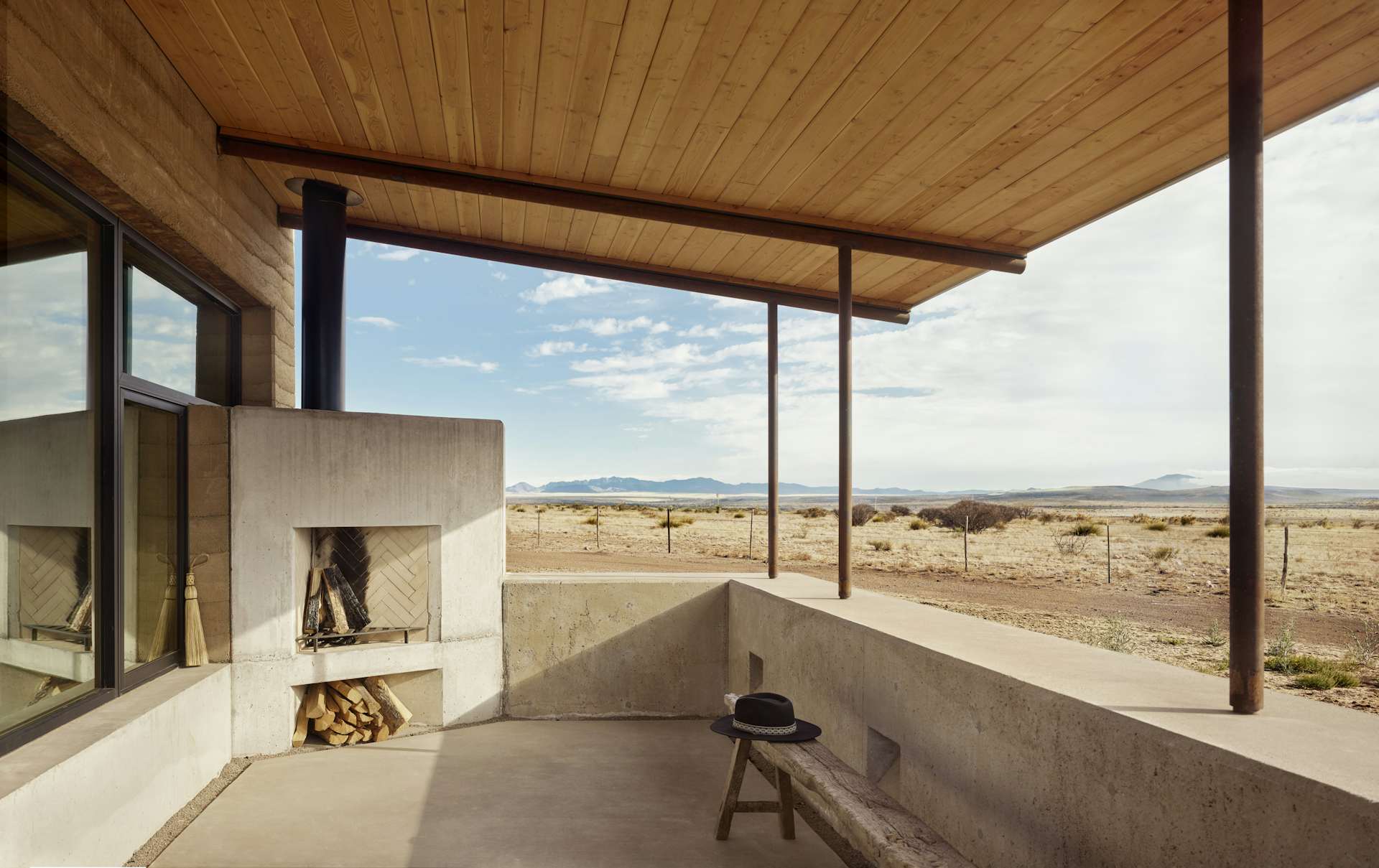 Photo 16 of 22 in Monolithic Rammed Earth Walls Keep This Marfa Ranch ...