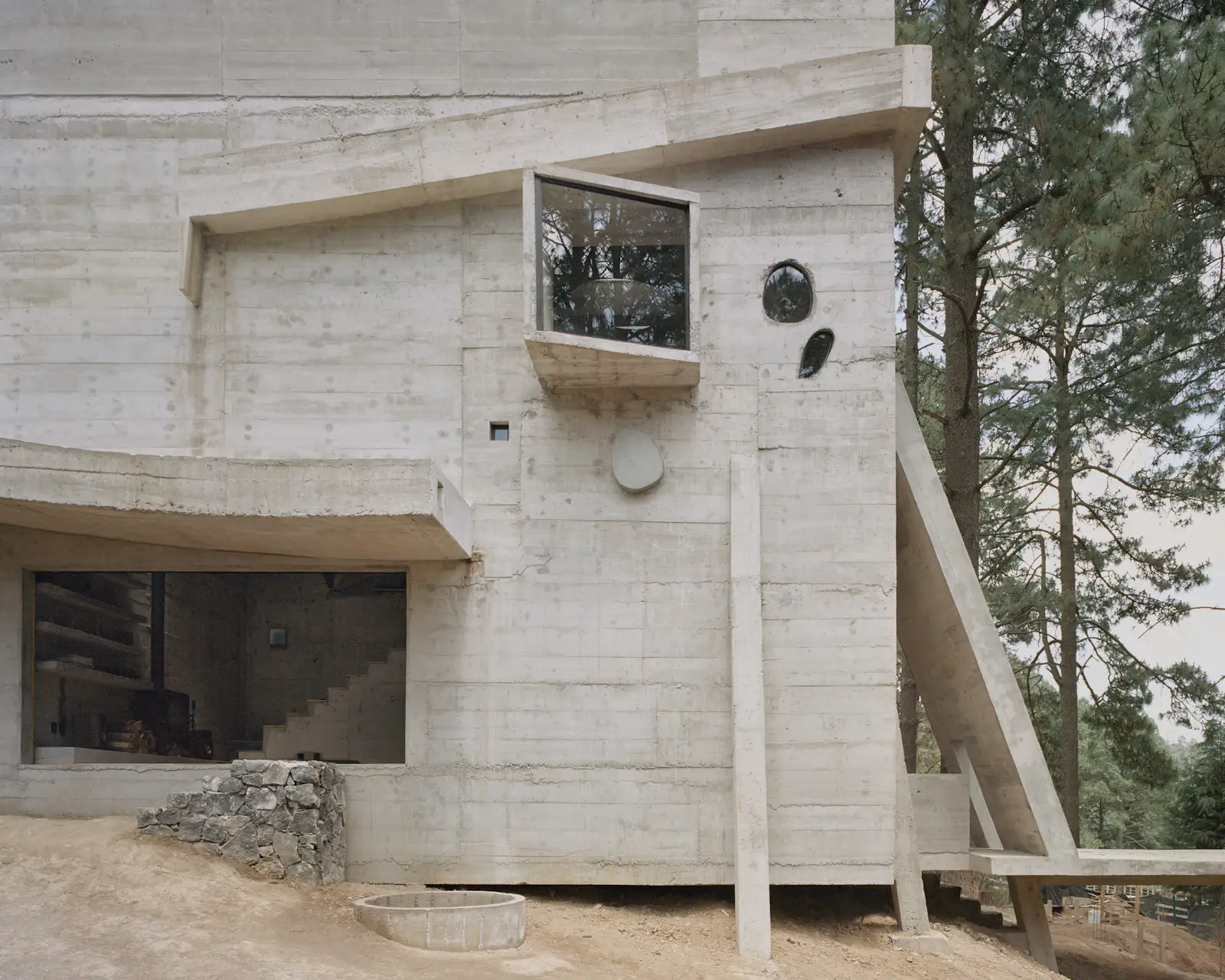 Photo 7 of 22 in This Board-Formed Concrete “Cabin” Has the Longest ...