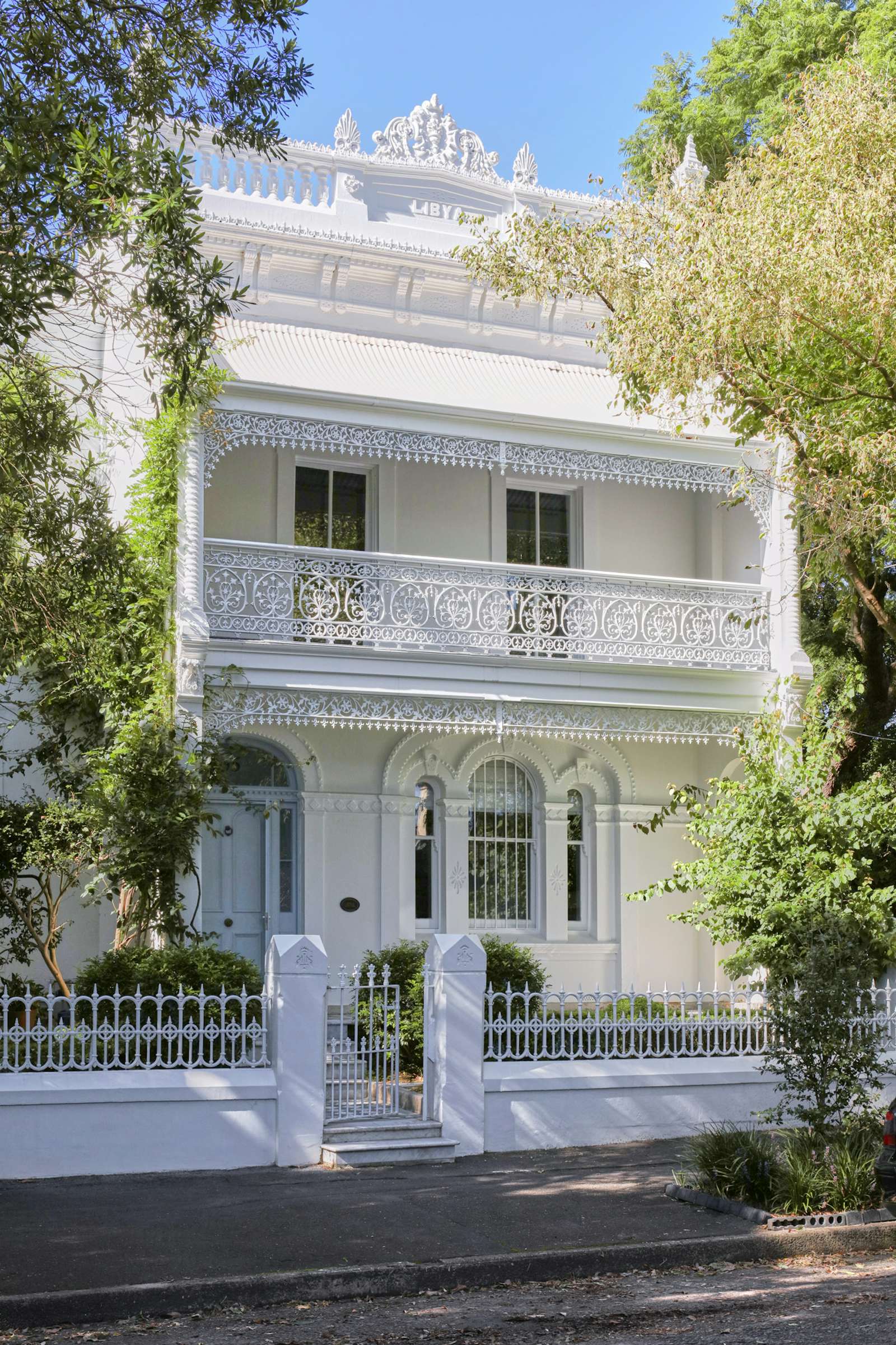 Photo 1 of 21 in You’ll Never Guess the House Attached to This Concrete ...