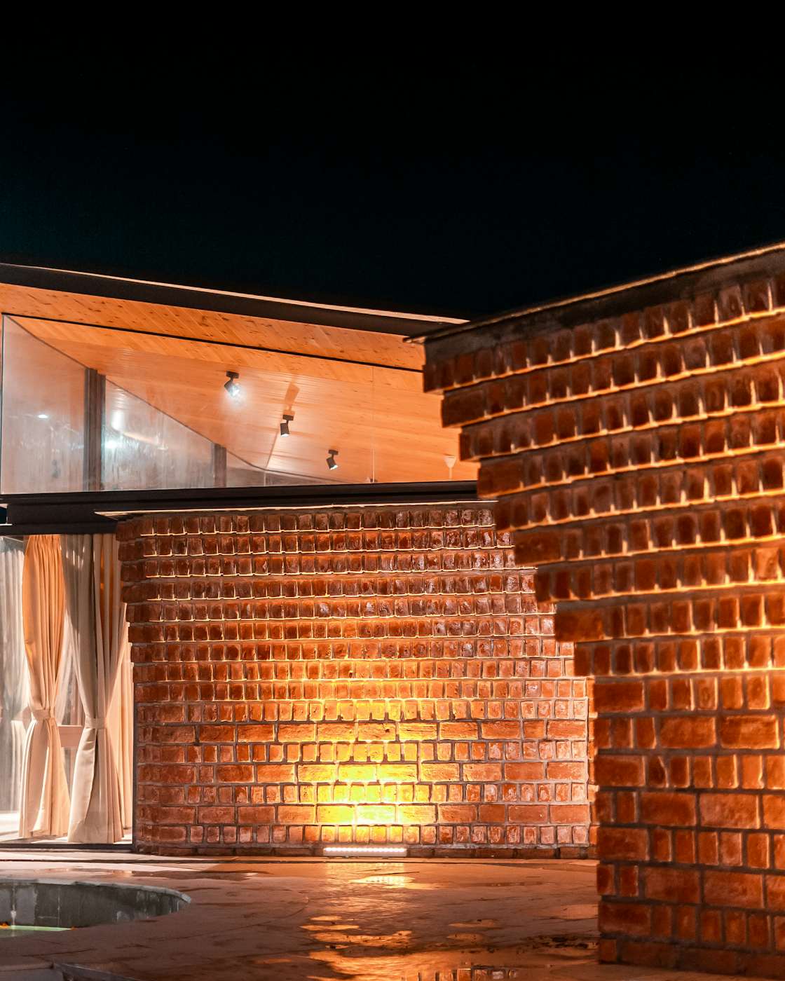 Photo 7 of 17 in Mesmerizing Brick Walls Symbolize Resilience at This ...