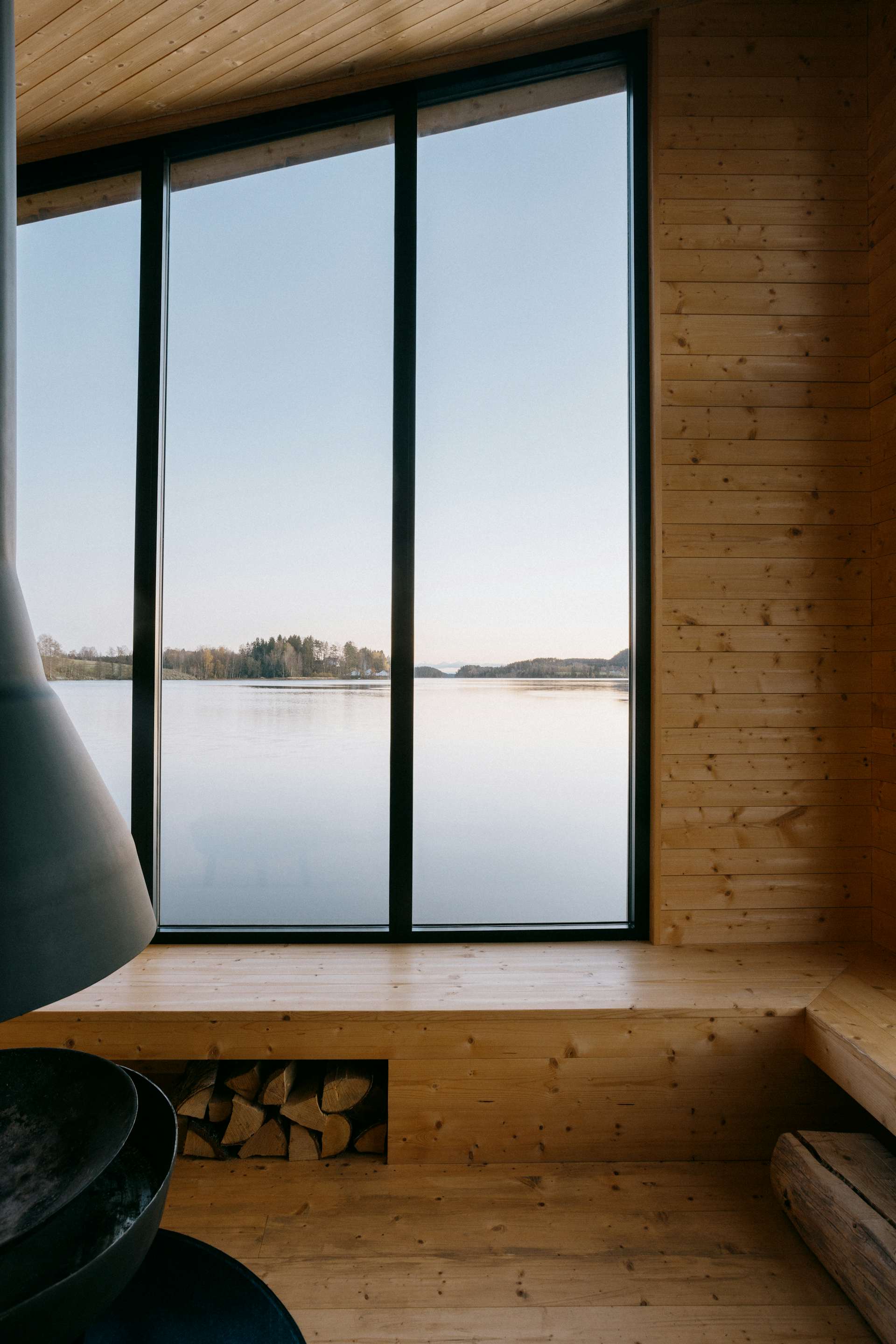 Photo 7 of 10 in You Can Rent This Floating Cabin That Cruises the ...