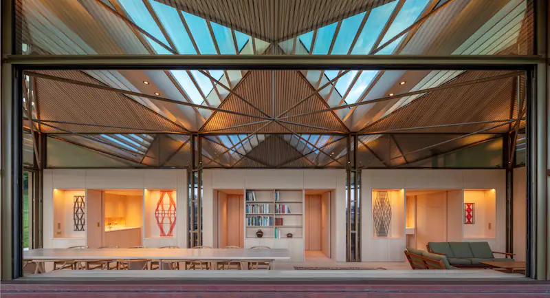 Photo 10 of 20 in A Skeletal Roof Gives “Good Bones” a Whole New ...