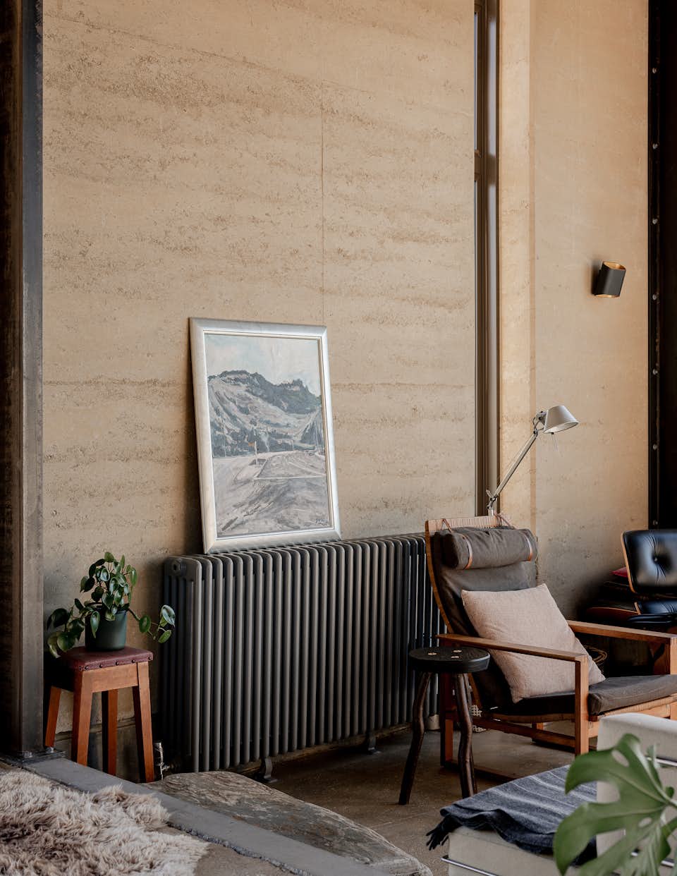 Photo 26 of 31 in This Rammed Earth Home in Remote New Zealand Has Some ...