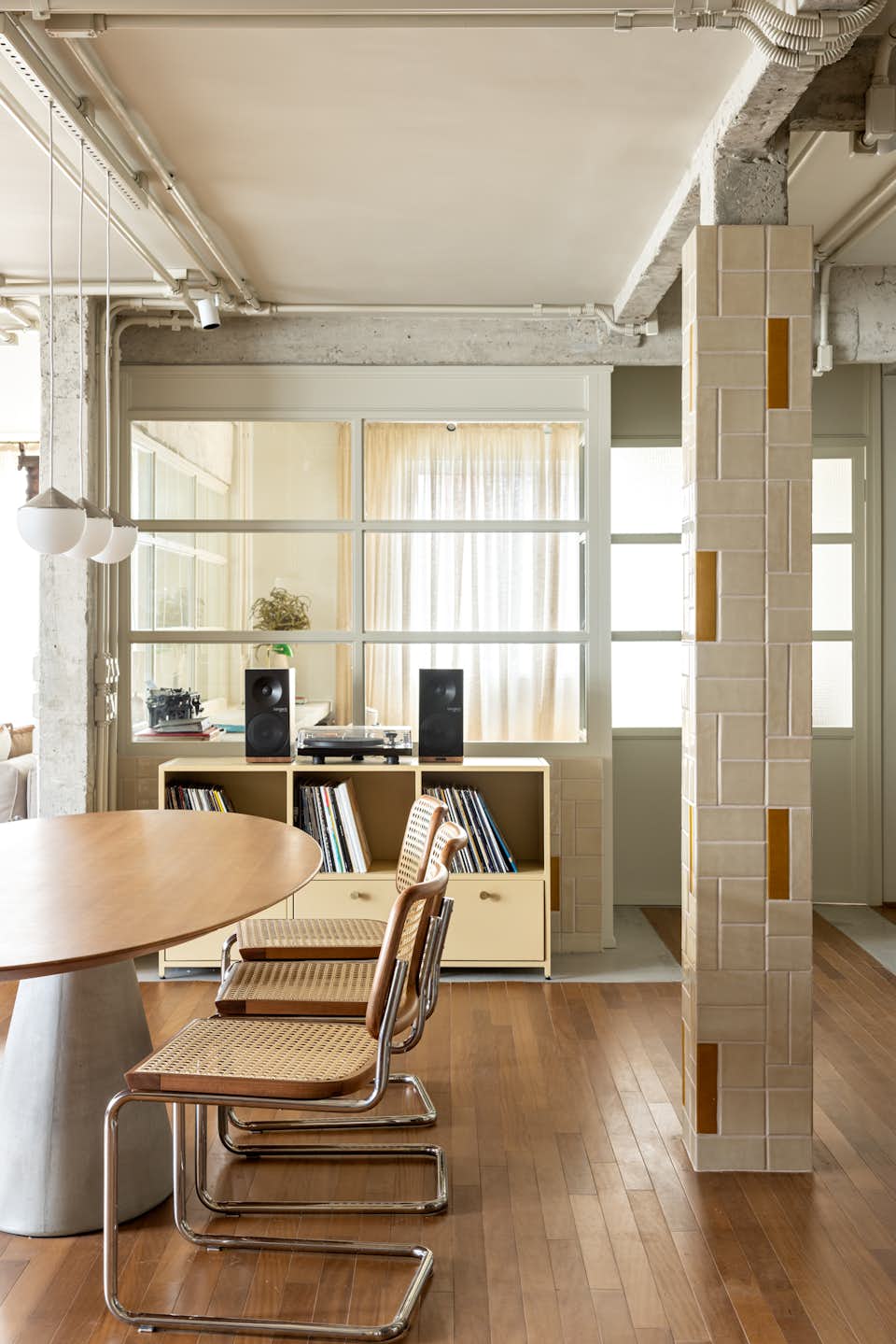 Photo 6 of 22 in Creamy Tile Polishes Up a Brazil Apartment’s Rough ...
