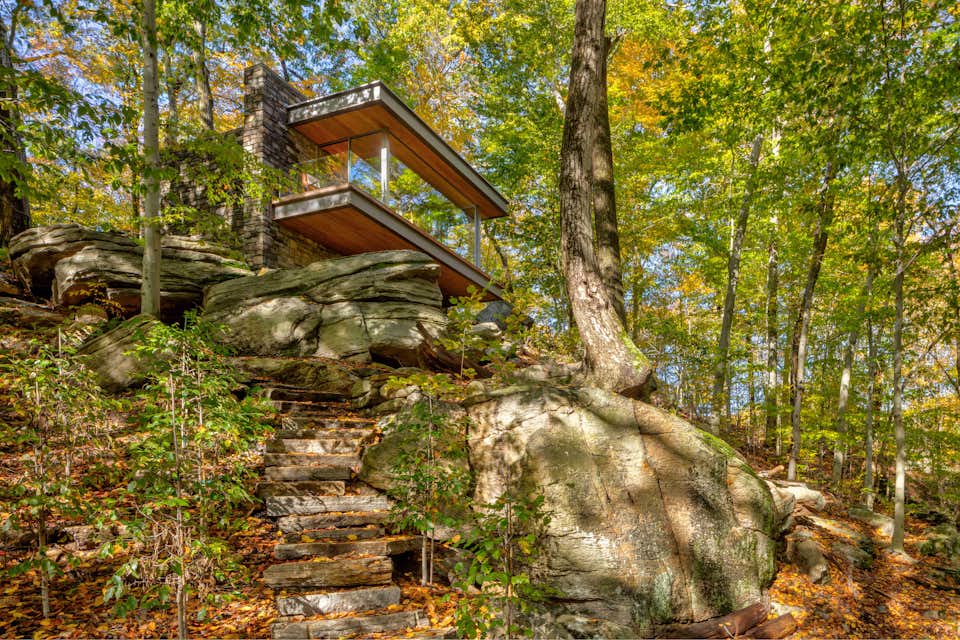 Photo 5 of 14 in This Walden Pond–Inspired Writer’s Studio Holds a ...