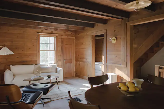 Photo 9 of 16 in Refreshing This 1930s Catskills Cabin Made It Just the ...