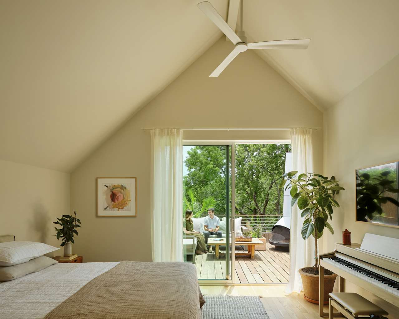 Photo 14 of 15 in This Backyard House in Austin Maxes Out the City’s ...