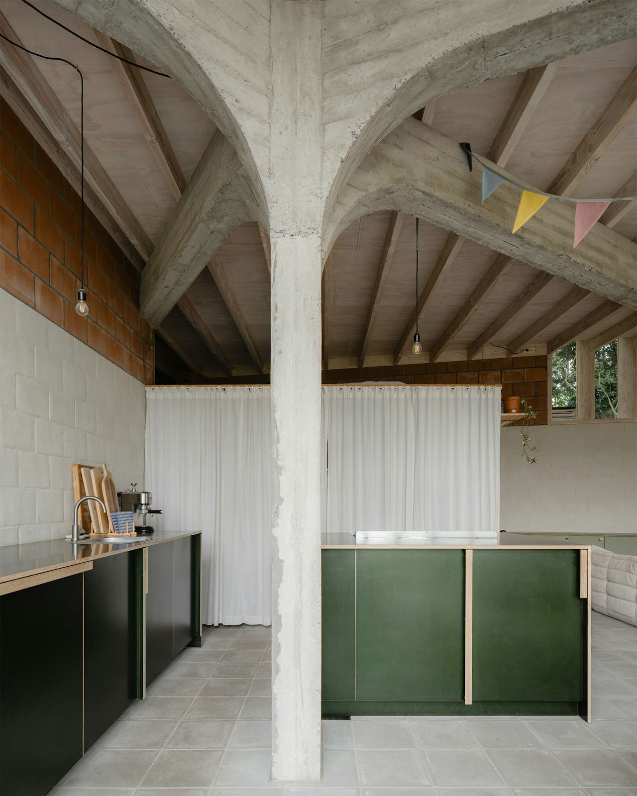 Photo 12 of 13 in A Surprising Concrete Column Keeps This Backyard ...