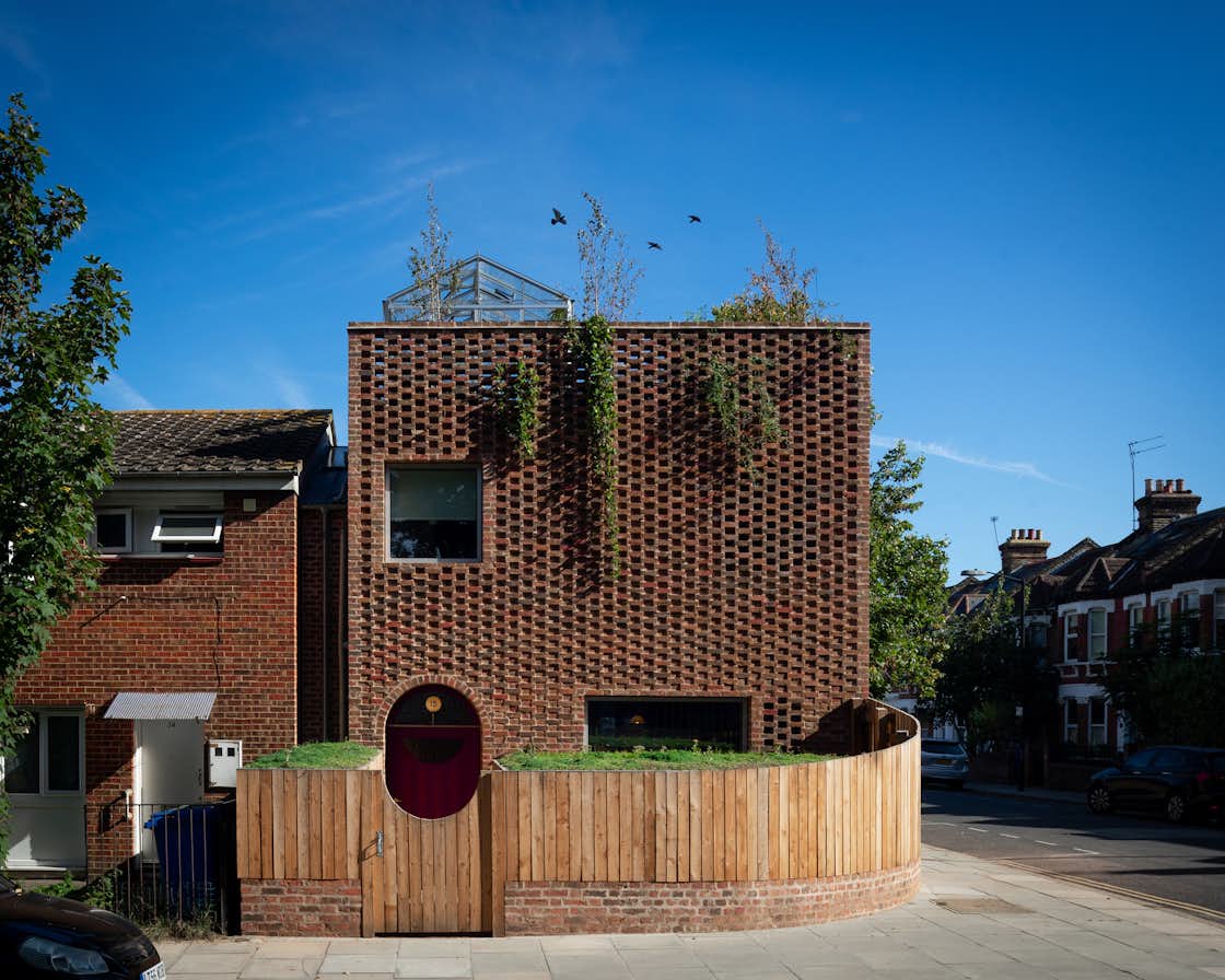 Photo 2 of 22 in Peckham House in London Stands Out Thanks to Hit-and-Miss Brickwork - Dwell