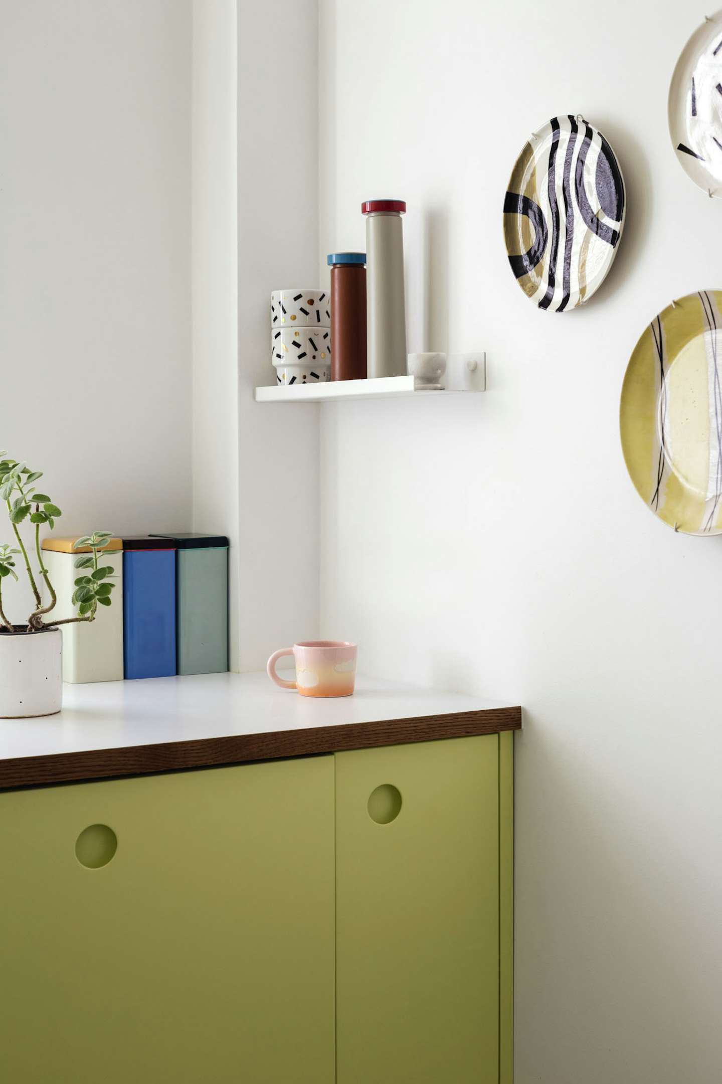 Photo 3 of 15 in Pops of Pistachio and Ruby Red Energize This 635 ...