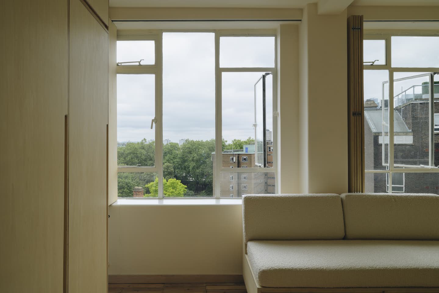 Photo 13 of 14 in This 260-Square-Foot Apartment Is Packed With ...