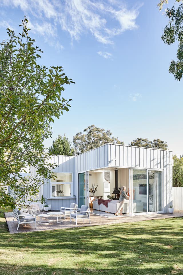 Photo 3 of 13 in Sliders, Skylights, and a Clerestory: This Family’s ...