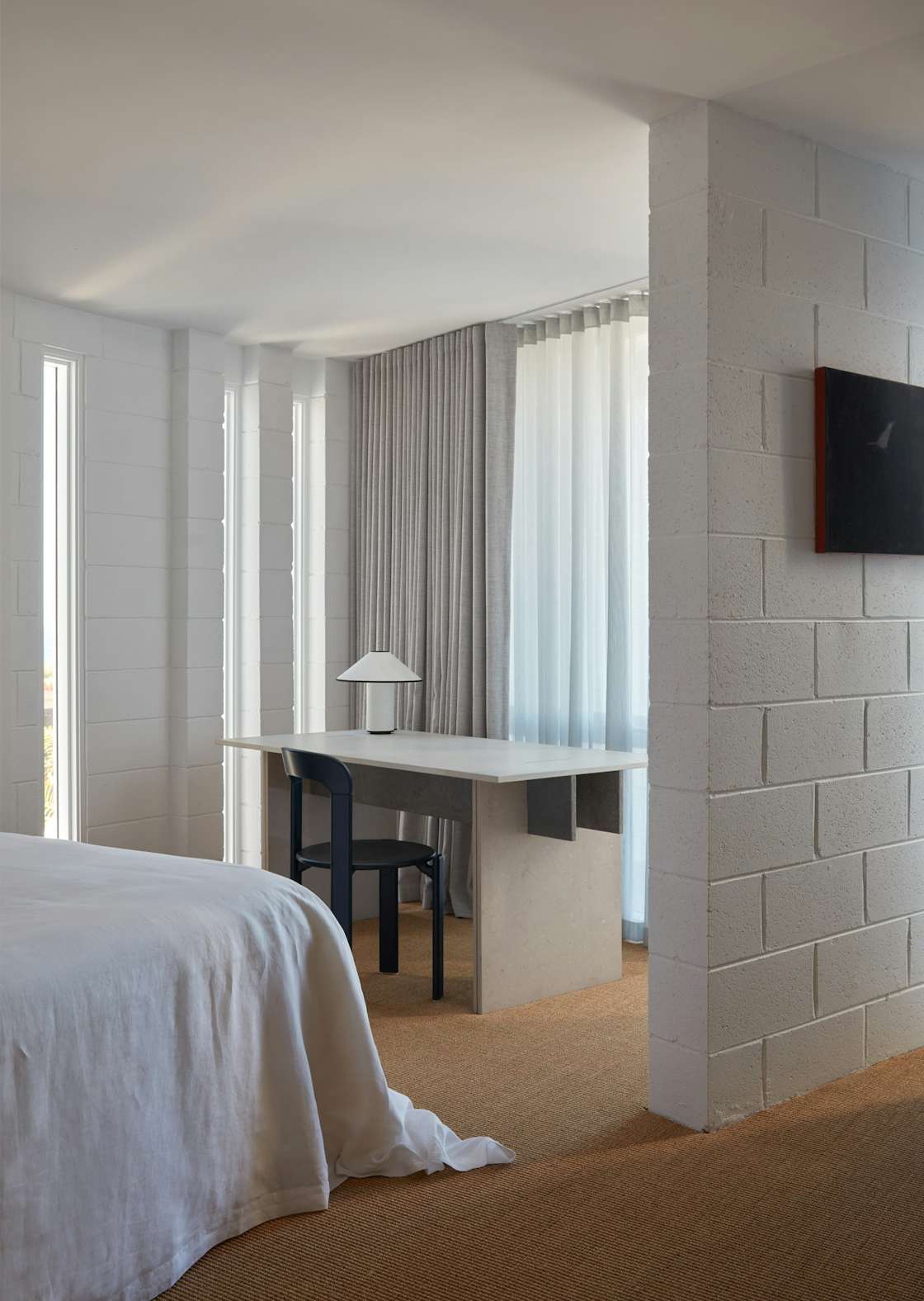 Photo 26 of 32 in Iwan Iwanoff Designed Some of Australia’s Most ...