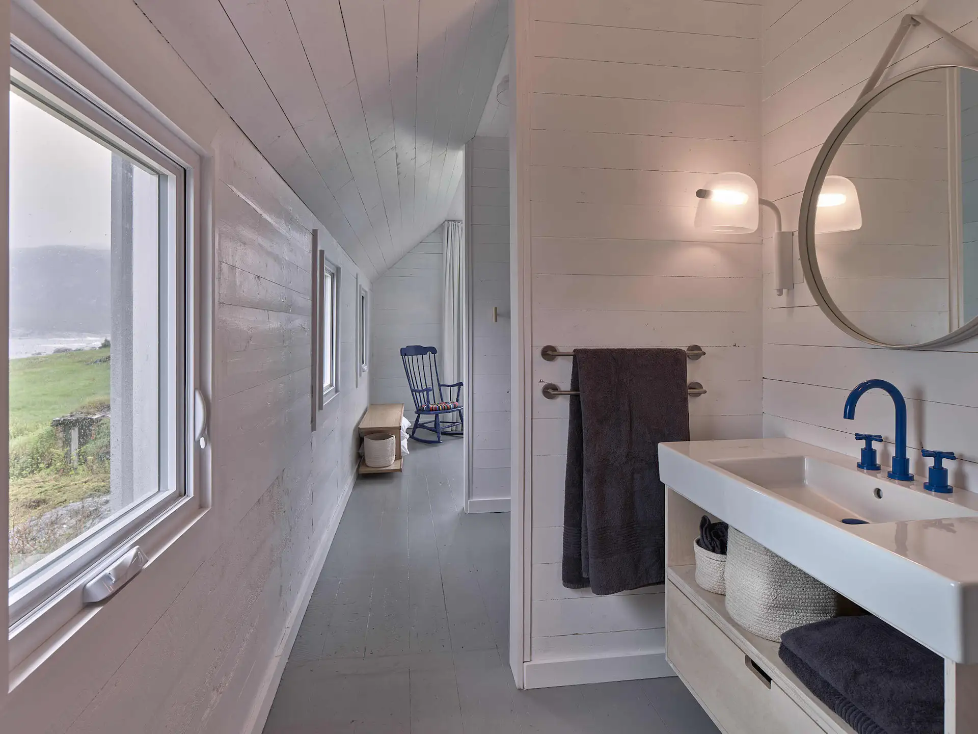Photo 14 of 15 in The Owners of These Refreshed Saltbox Homes in ...