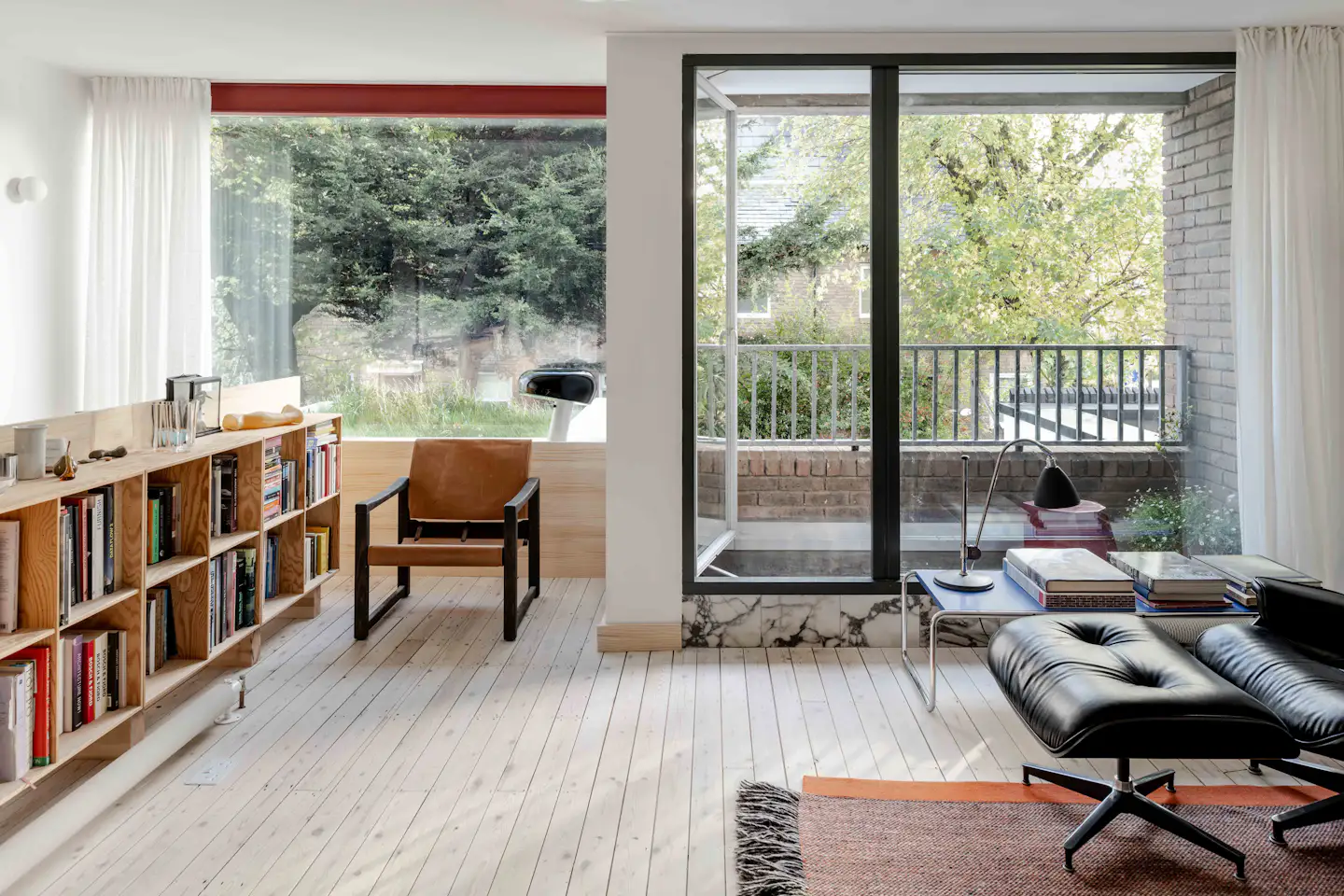Photo 13 of 15 in Red Steel and Brick Enliven a ’70s Row House ...