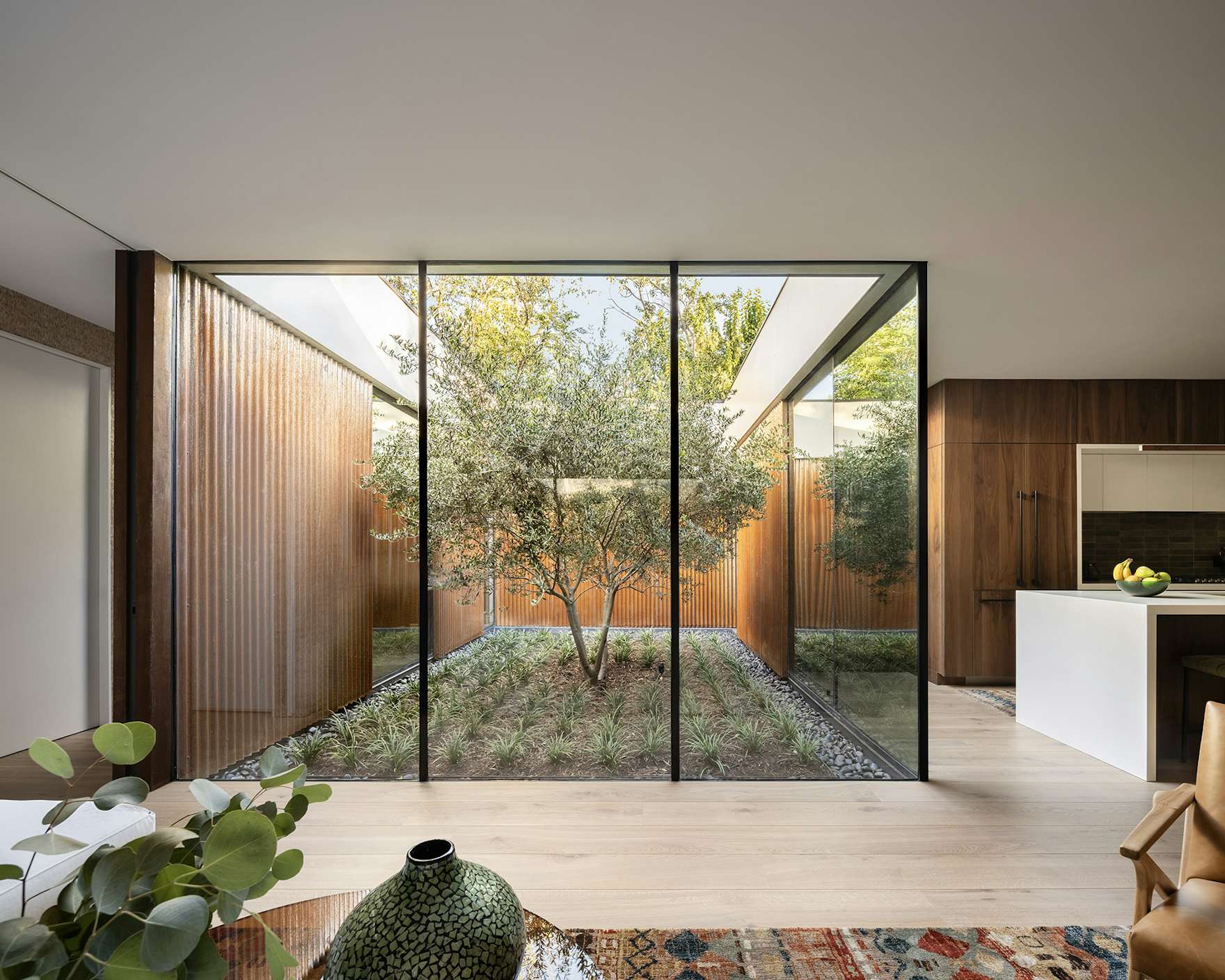 Photo 4 of 12 in Budget Breakdown: This $645K Austin Home Has No Use ...